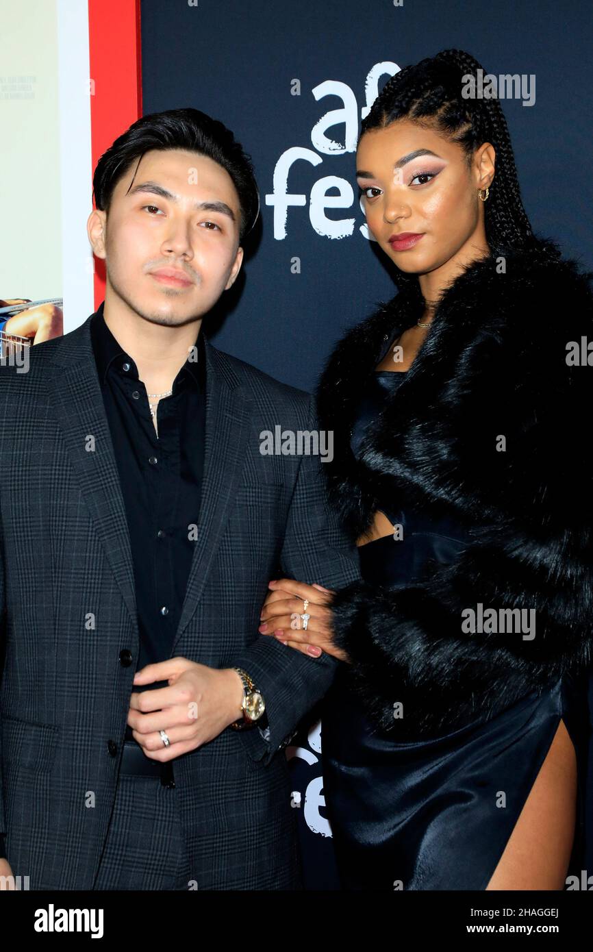 LOS ANGELES - NOV 14: Venya Pak, T'Keyah Day at the AFI Fest Closing ...