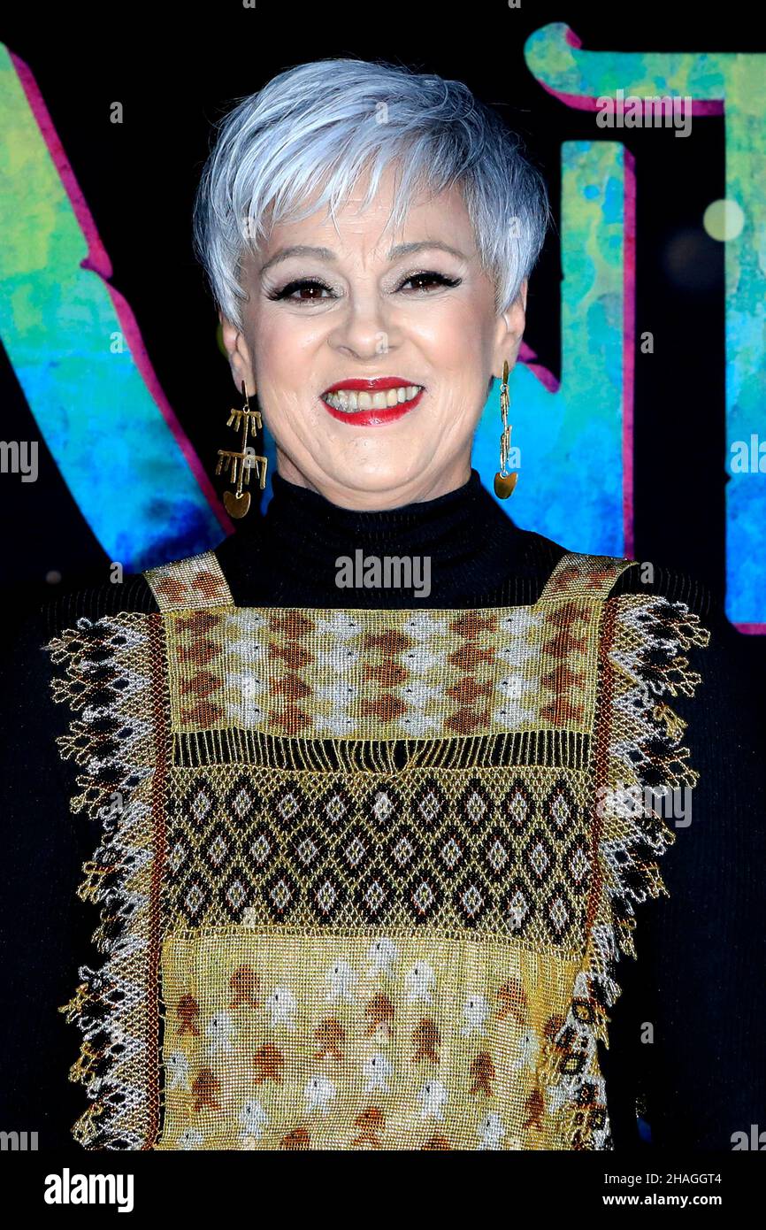 Maria cecilia botero hi-res stock photography and images - Alamy