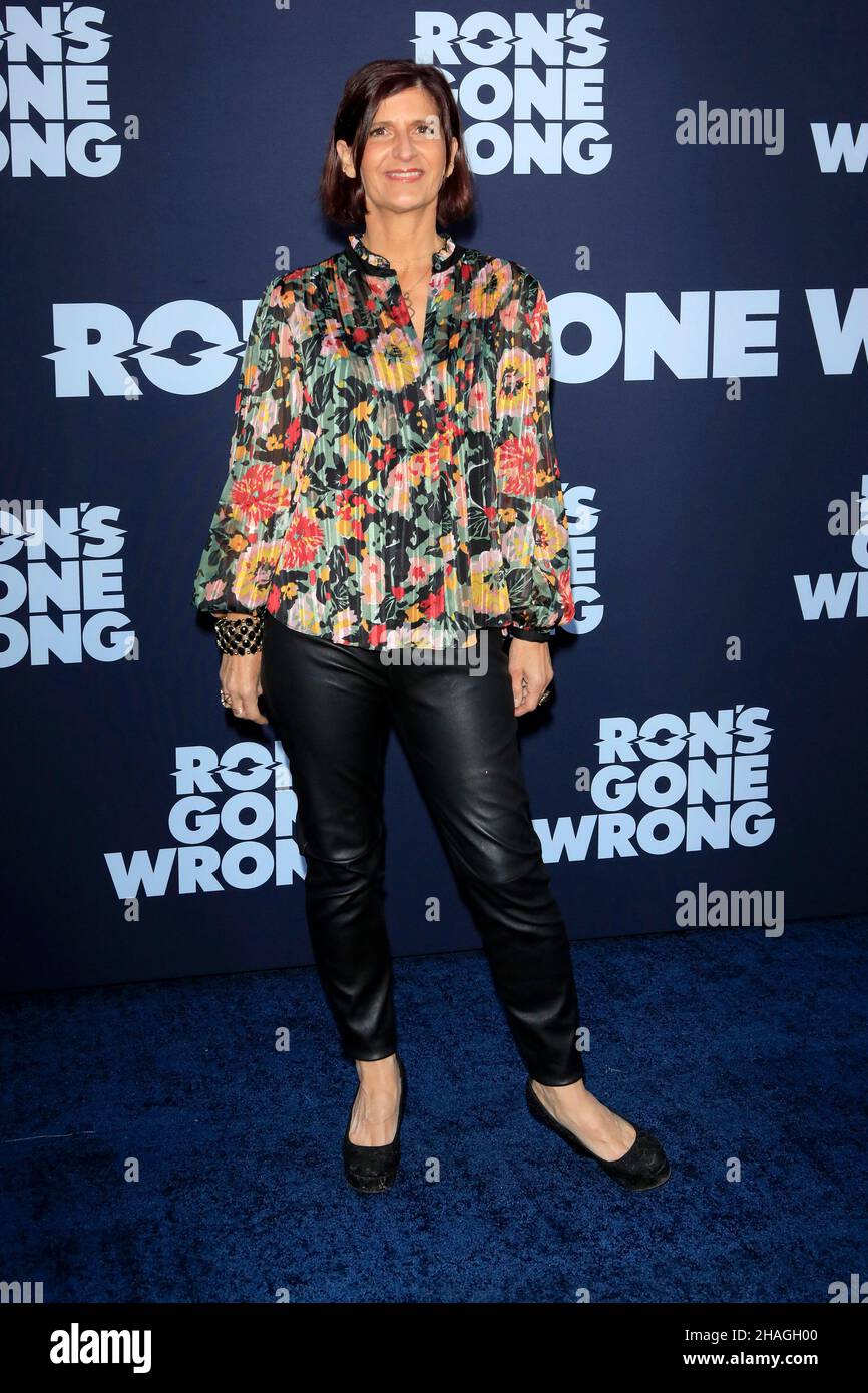 LOS ANGELES - OCT 19: Julie Lockhart at Ron's Gone Wrong Premiere at El ...