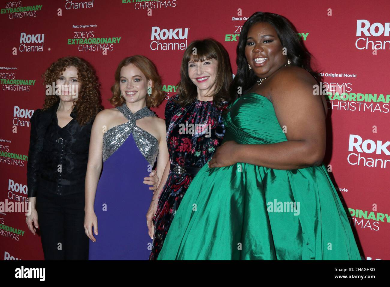 LOS ANGELES - NOV 30: Mary Steenburgen, Bernadette Peters, Jane Levy ...