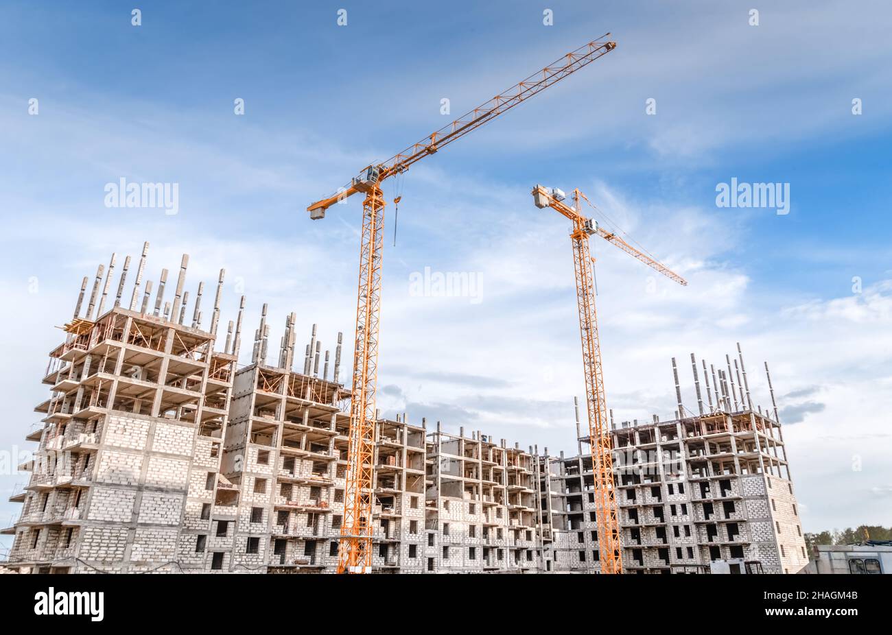 Construction site with crane and building Stock Photo - Alamy