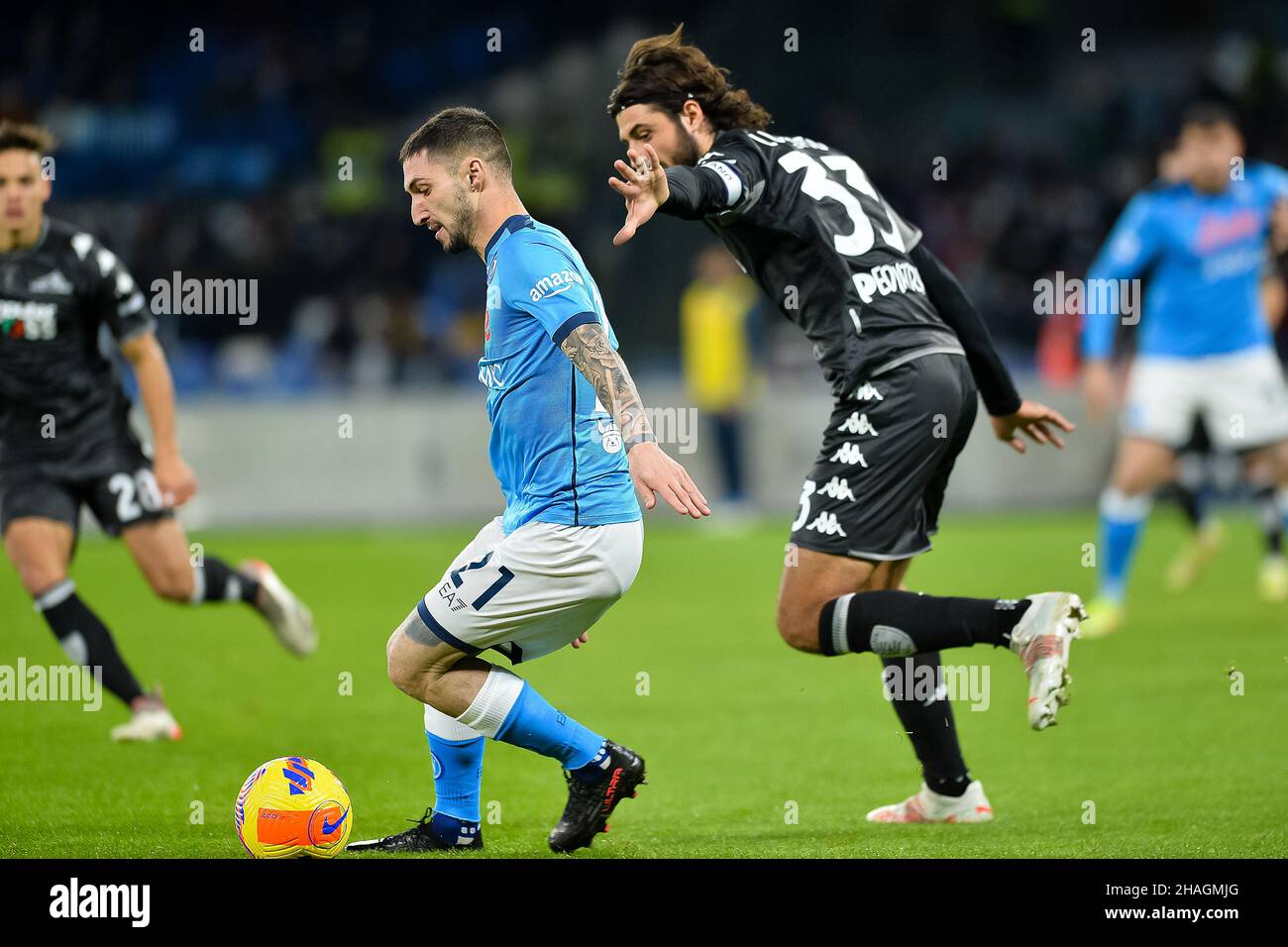 NAPLES, ITALY - DECEMBER 12: Matteo Politano of SSC Napoli and ...