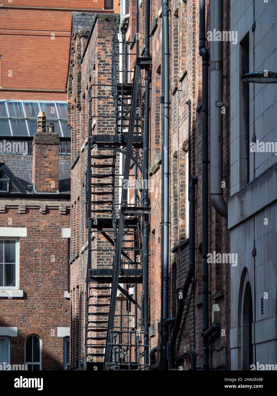Architecture buildings manchester skyscraper hi-res stock photography ...