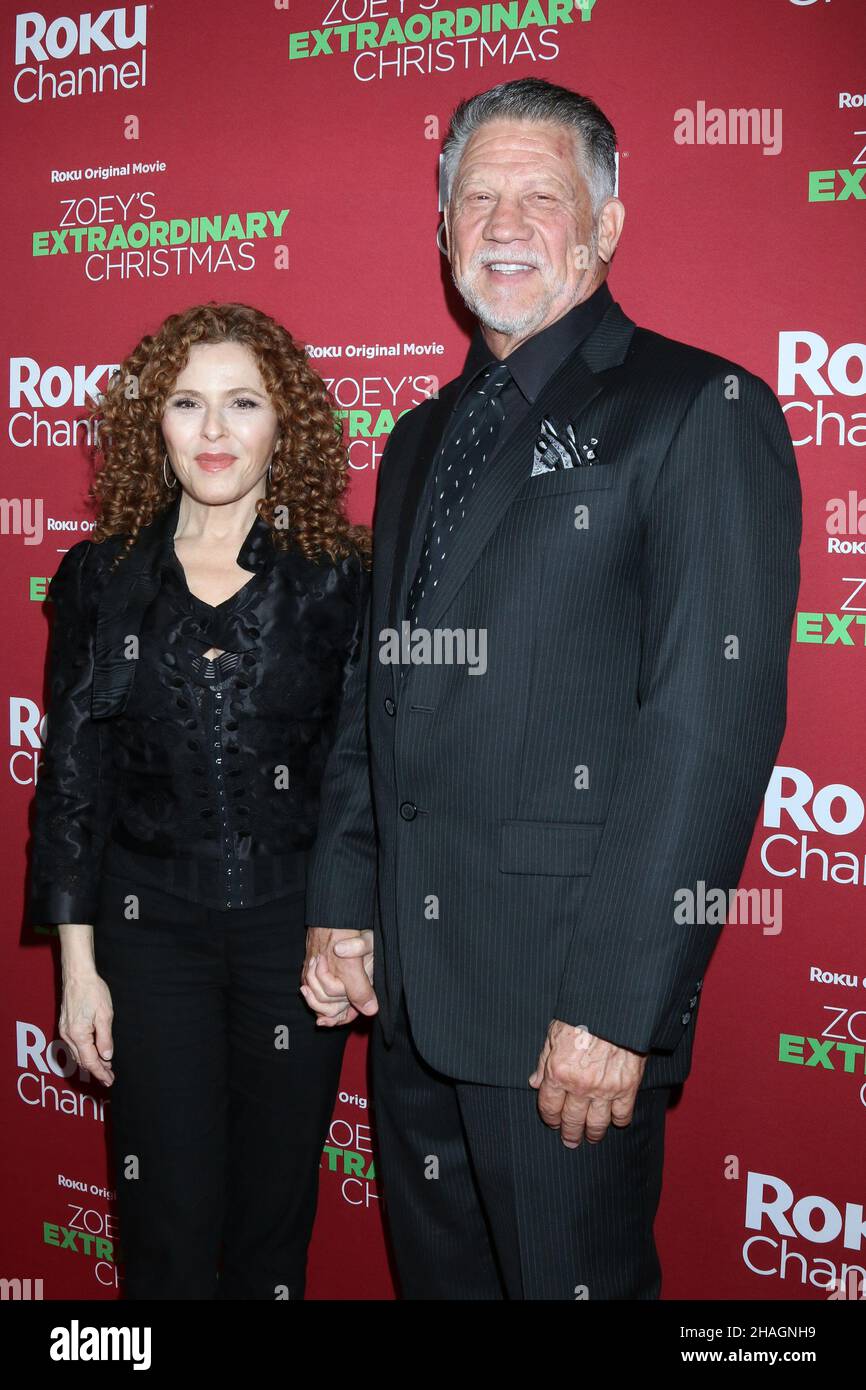 Bernadette peters and guest hi-res stock photography and images - Alamy