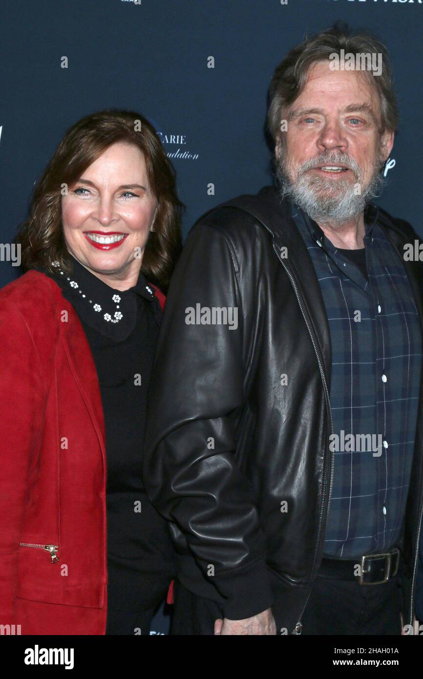 Anaheim, CA. 7th Dec, 2021. Marilou York, Mark Hamill at arrivals for ...