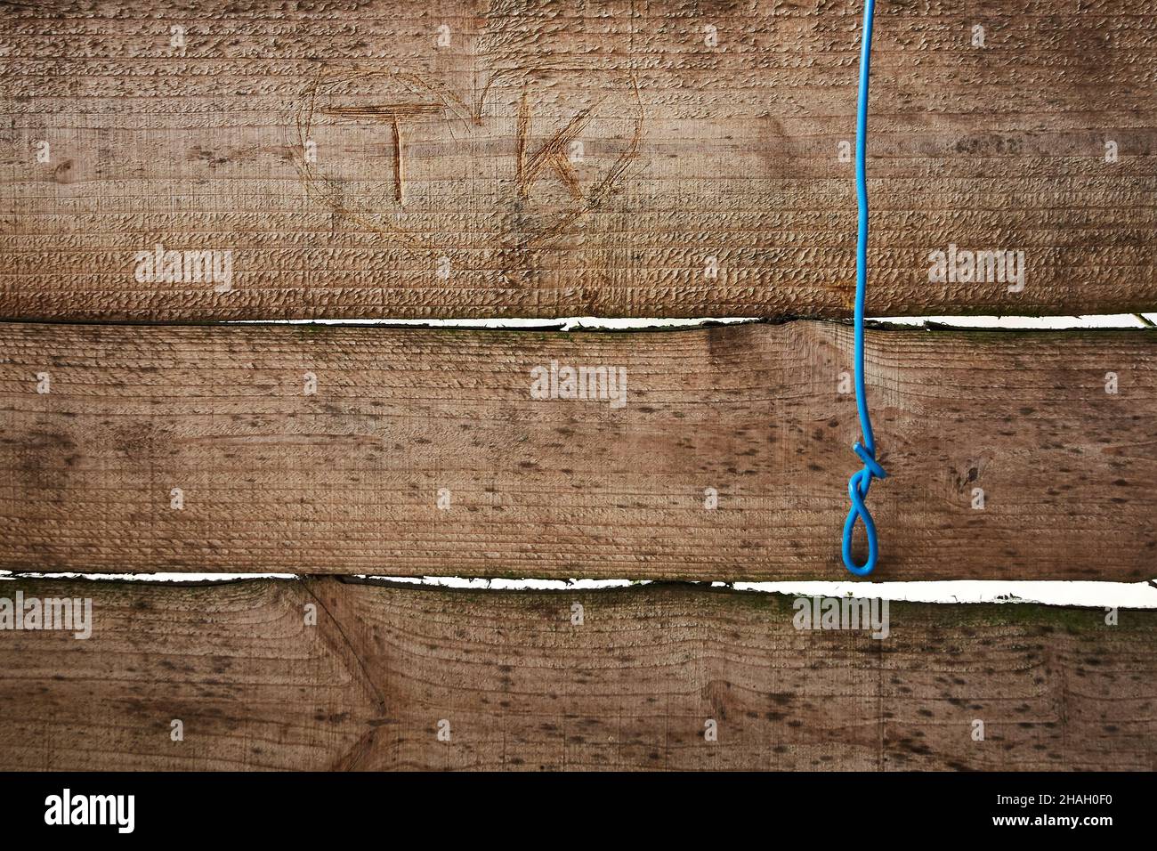 Heart with initials carved in horizontal wood panels Stock Photo - Alamy