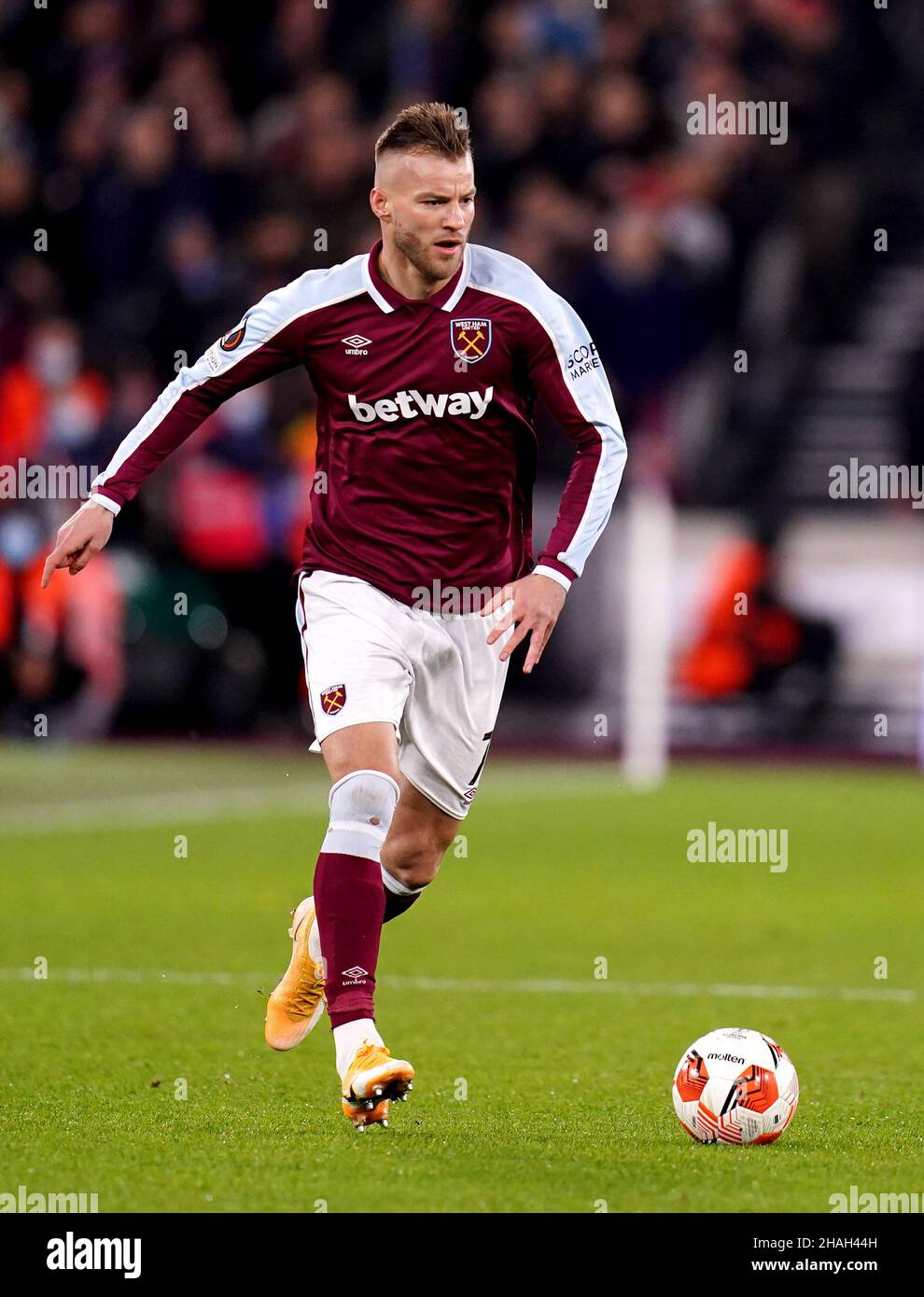 Andriy yarmolenko dinamo hi-res stock photography and images - Alamy