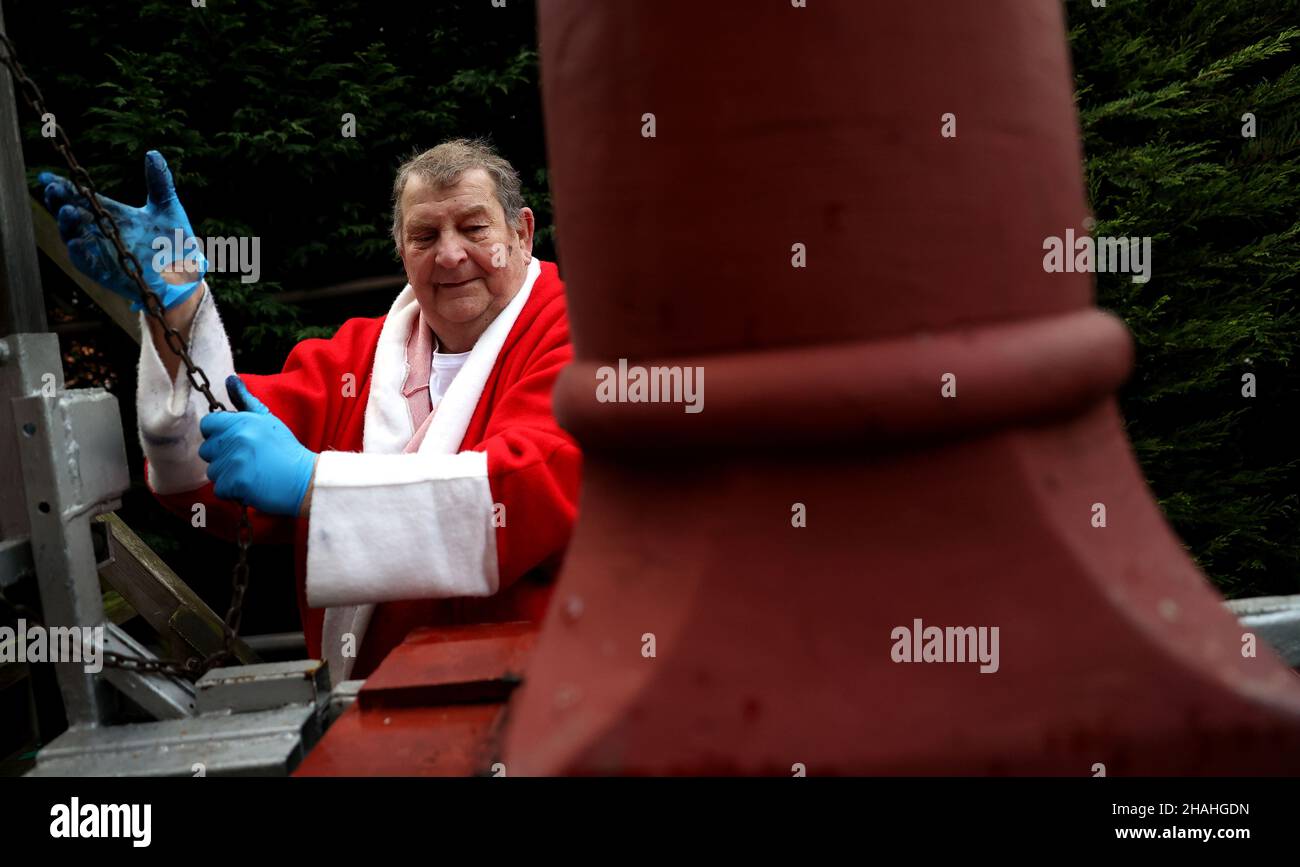 John evans, balance hi-res stock photography and images - Alamy