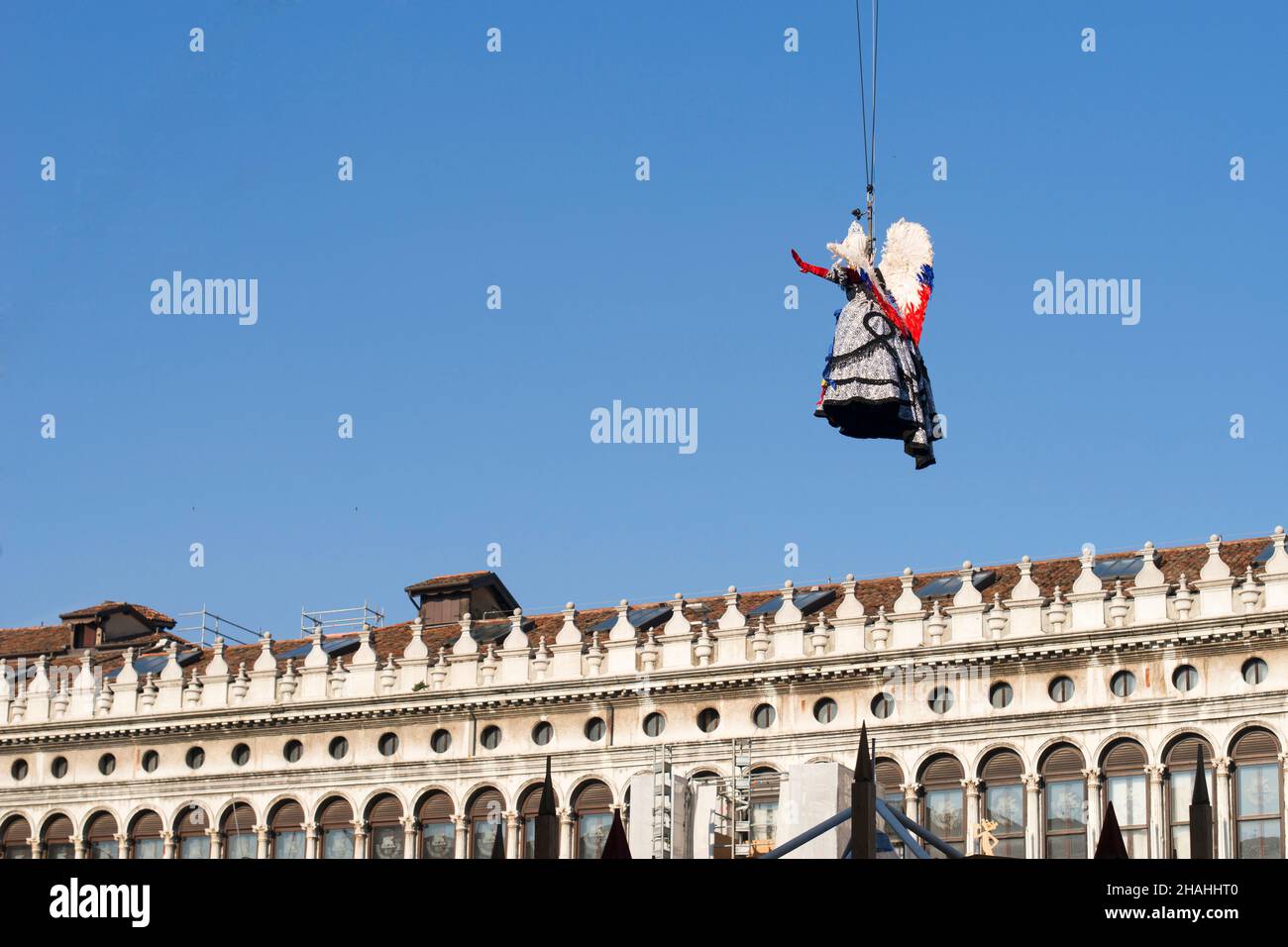 Traditional carnival of Venice, Flight of the Angel in Piazza San Marco ...
