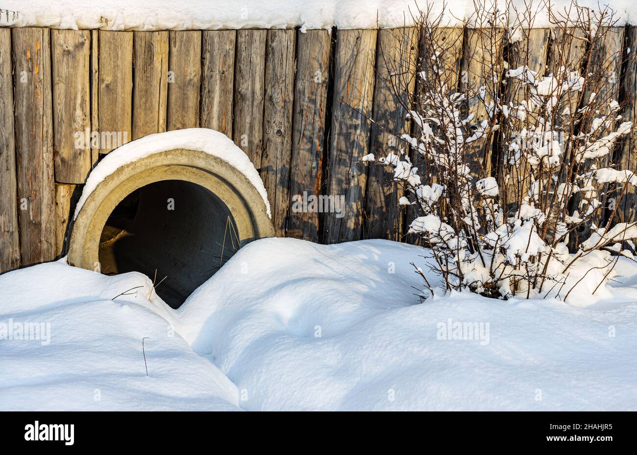 Plumbing pipe plain background hi-res stock photography and images - Alamy