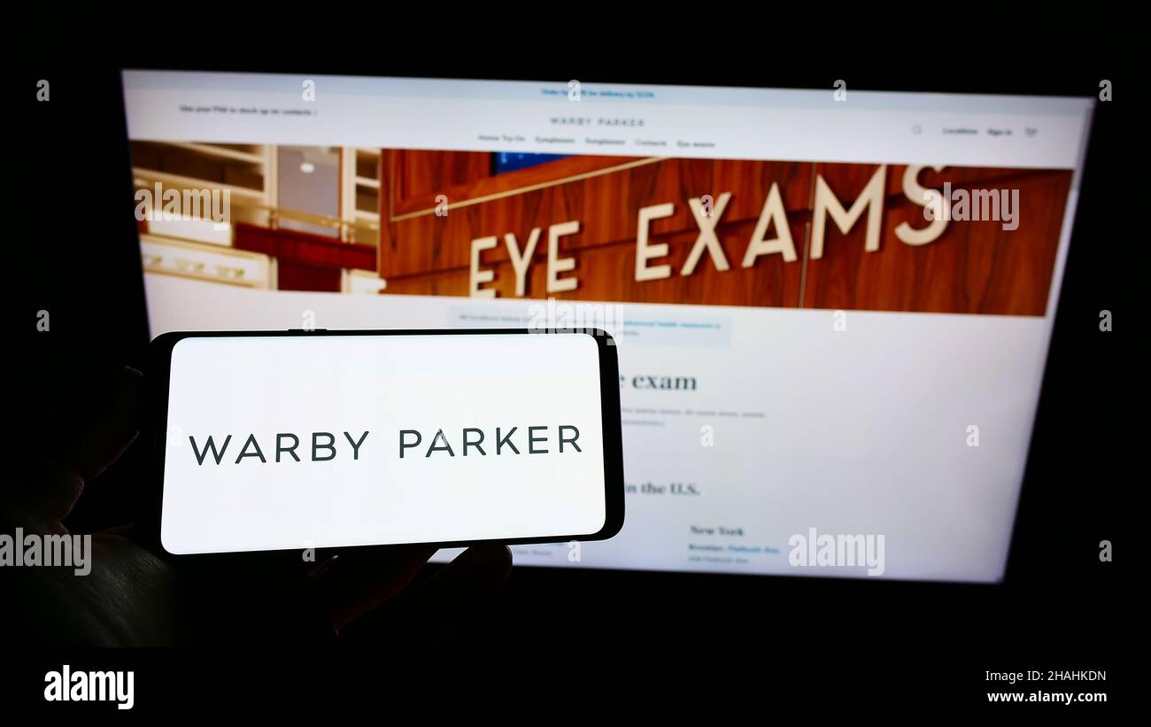 Warby parker logo hi-res stock photography and images - Alamy