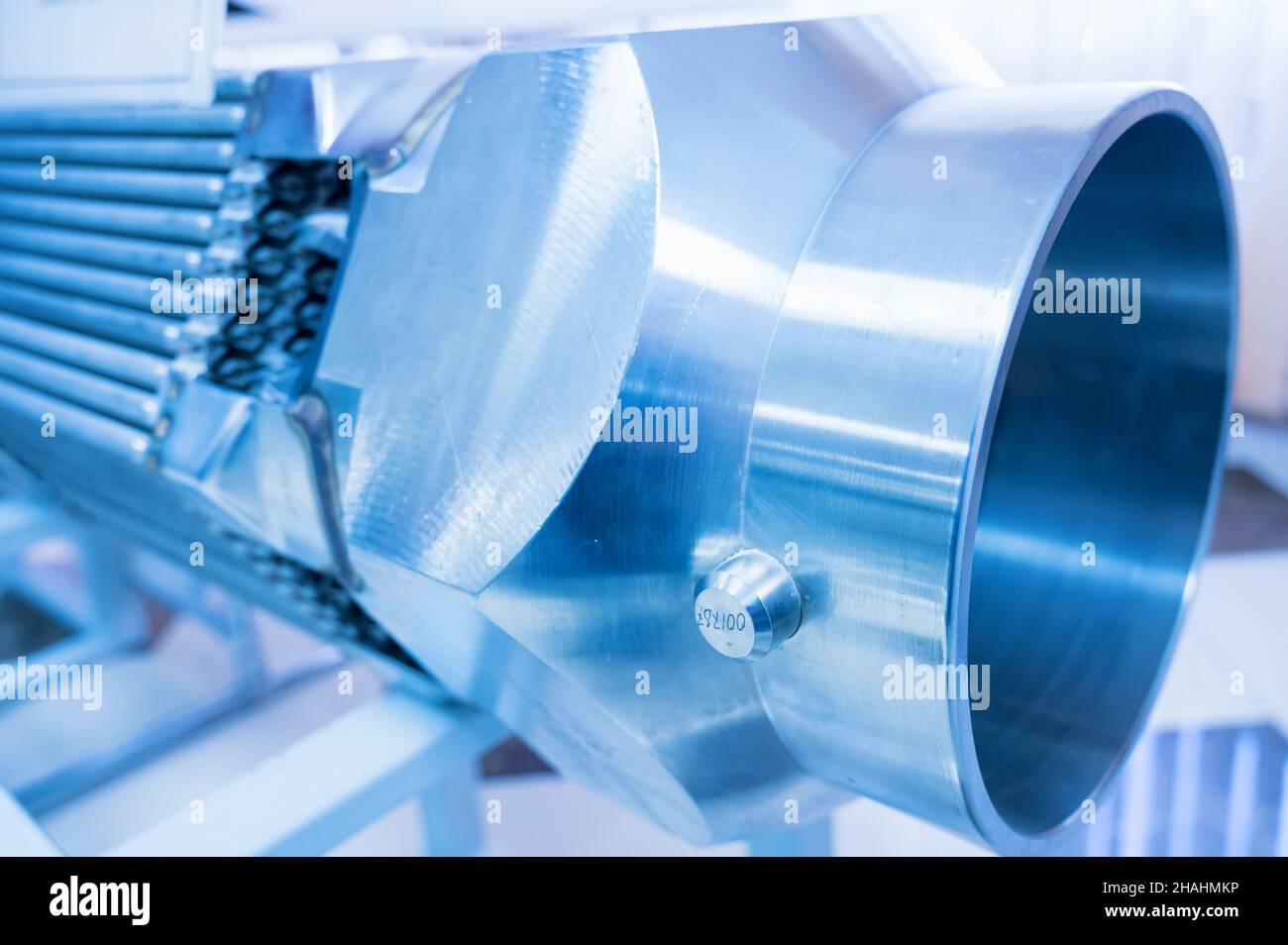 Nuclear reactor fuel assembly hi-res stock photography and images - Alamy