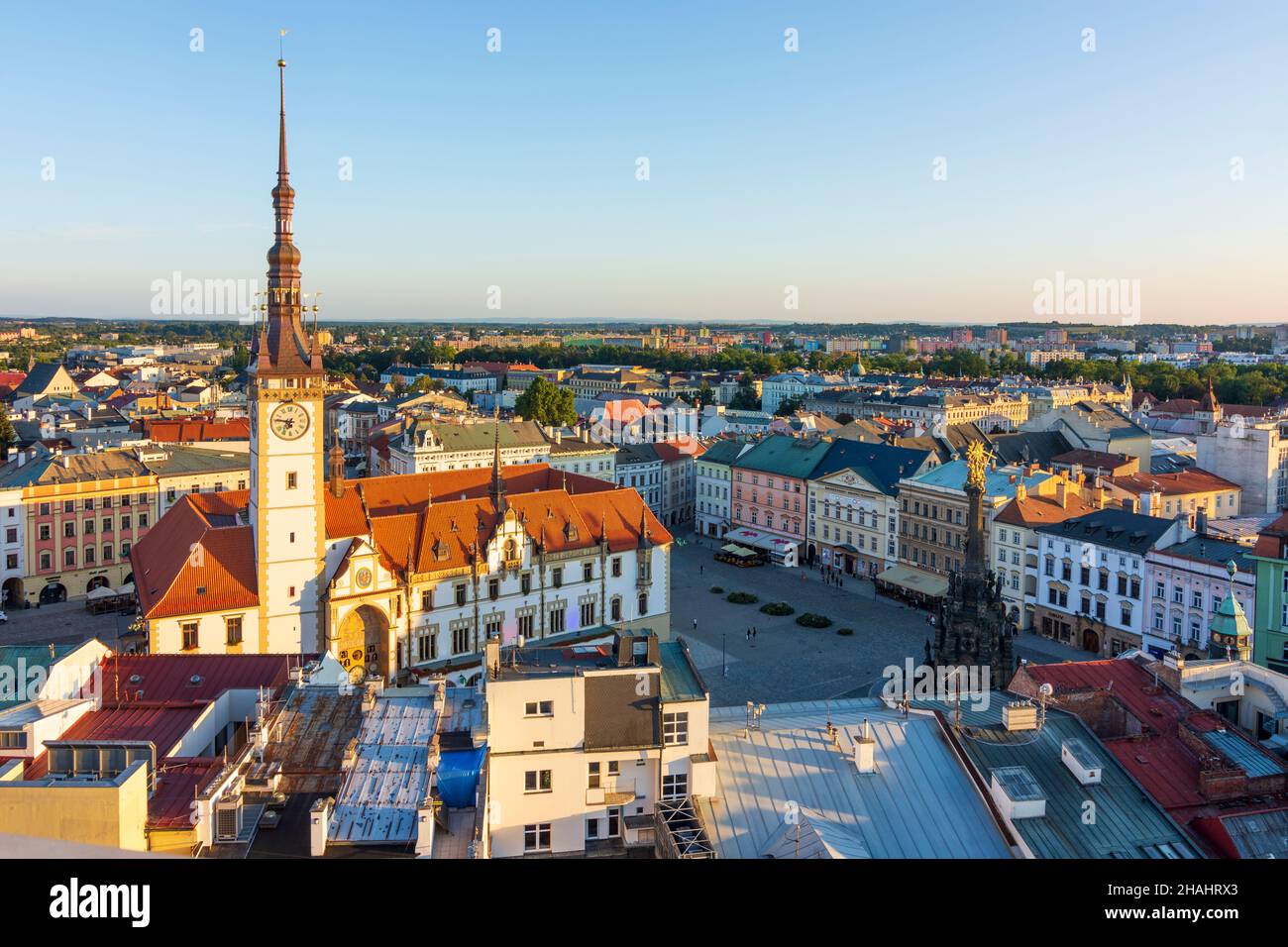 Olomouc (Olmütz): Horni namesti (Upper Square), Town Hall, Holy Trinity ...