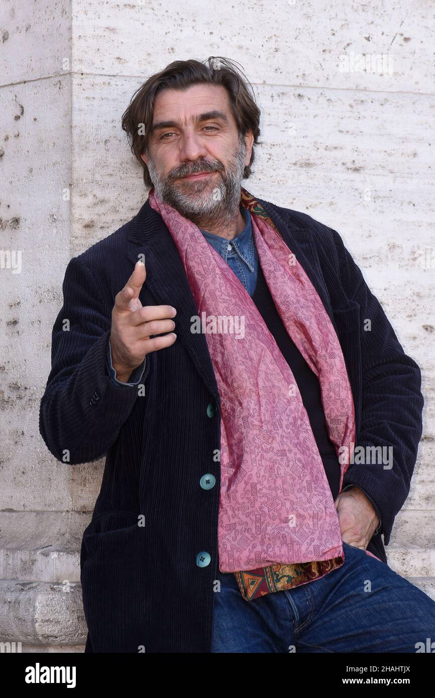 13 december 2021 hi-res stock photography and images - Alamy