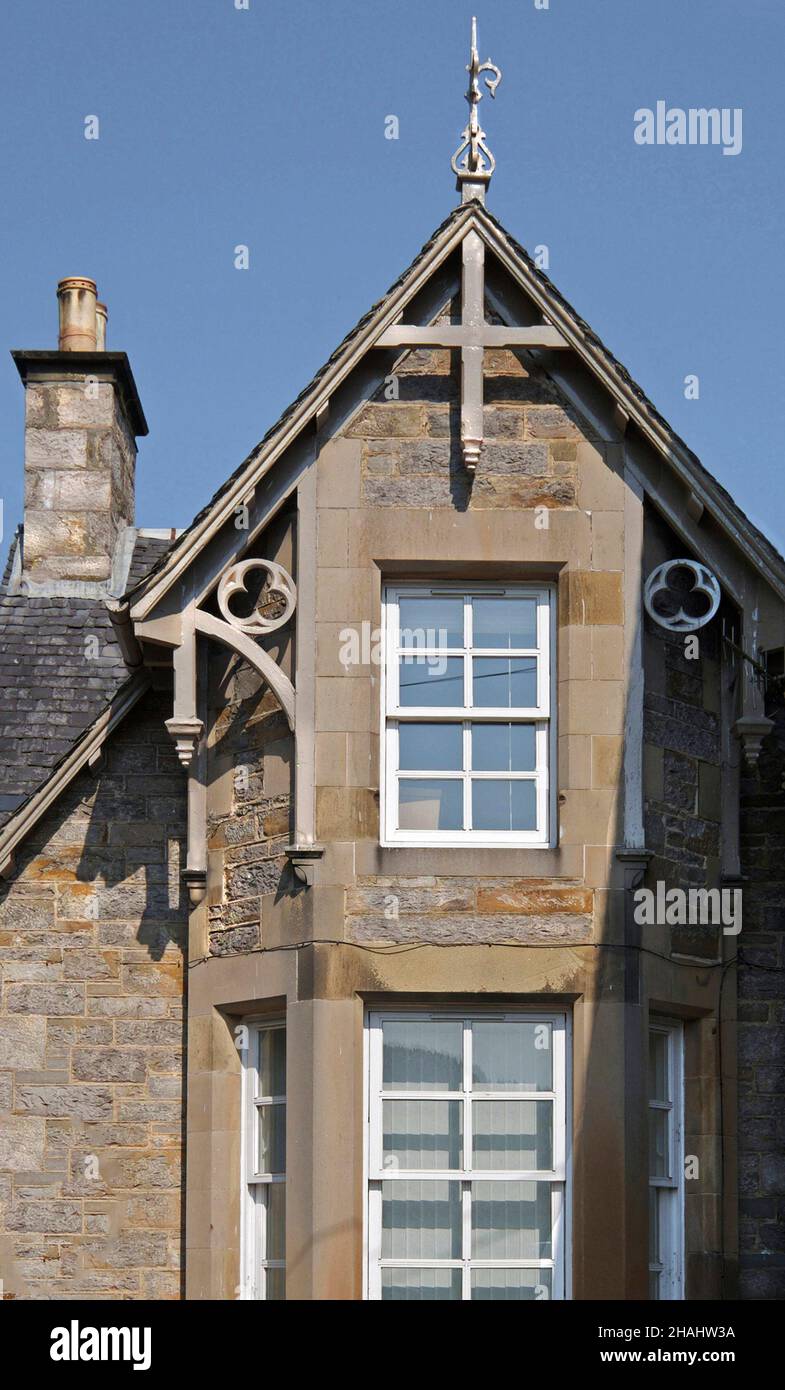 Cross beams hi-res stock photography and images - Alamy