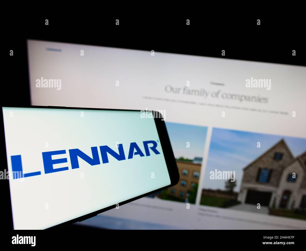 Len business logo hi-res stock photography and images - Alamy