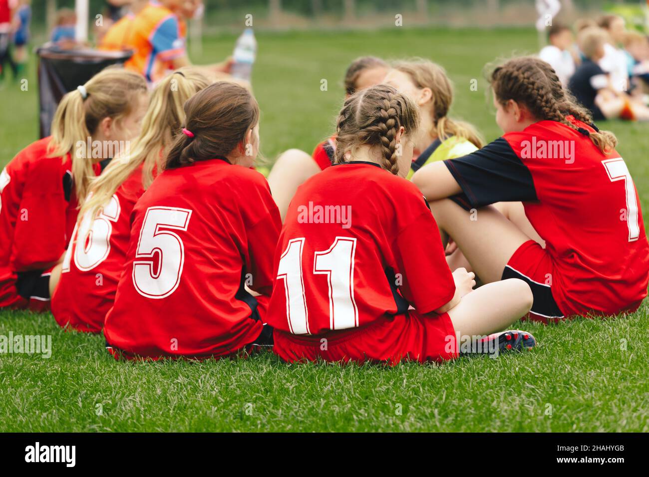Group of girls in youth female soccer team. Female sports soccer team ...