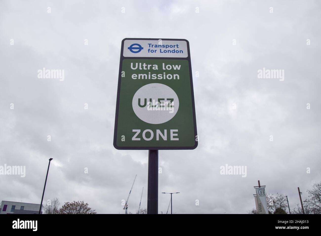 An ULEZ (Ultra Low Emission Zone) road sign in London, UK December 2021 ...