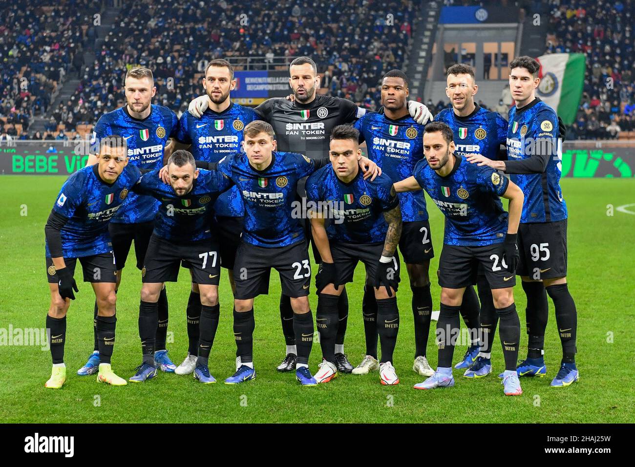 Milano, Italy. 12th Dec, 2021. The starting 11 of Inter line up for a ...