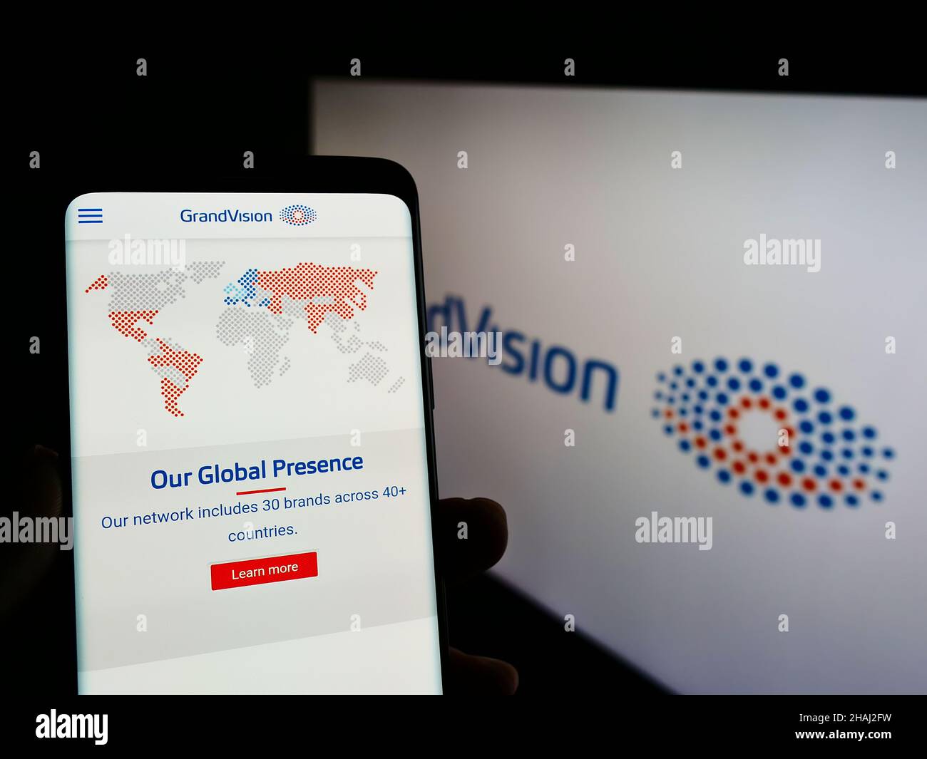 Logo eye n hi-res stock photography and images - Alamy