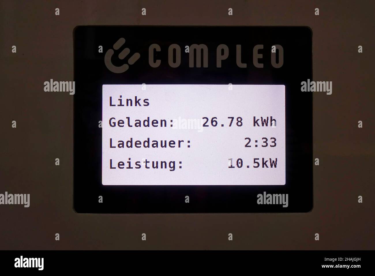 Compleo logo hi-res stock photography and images - Alamy