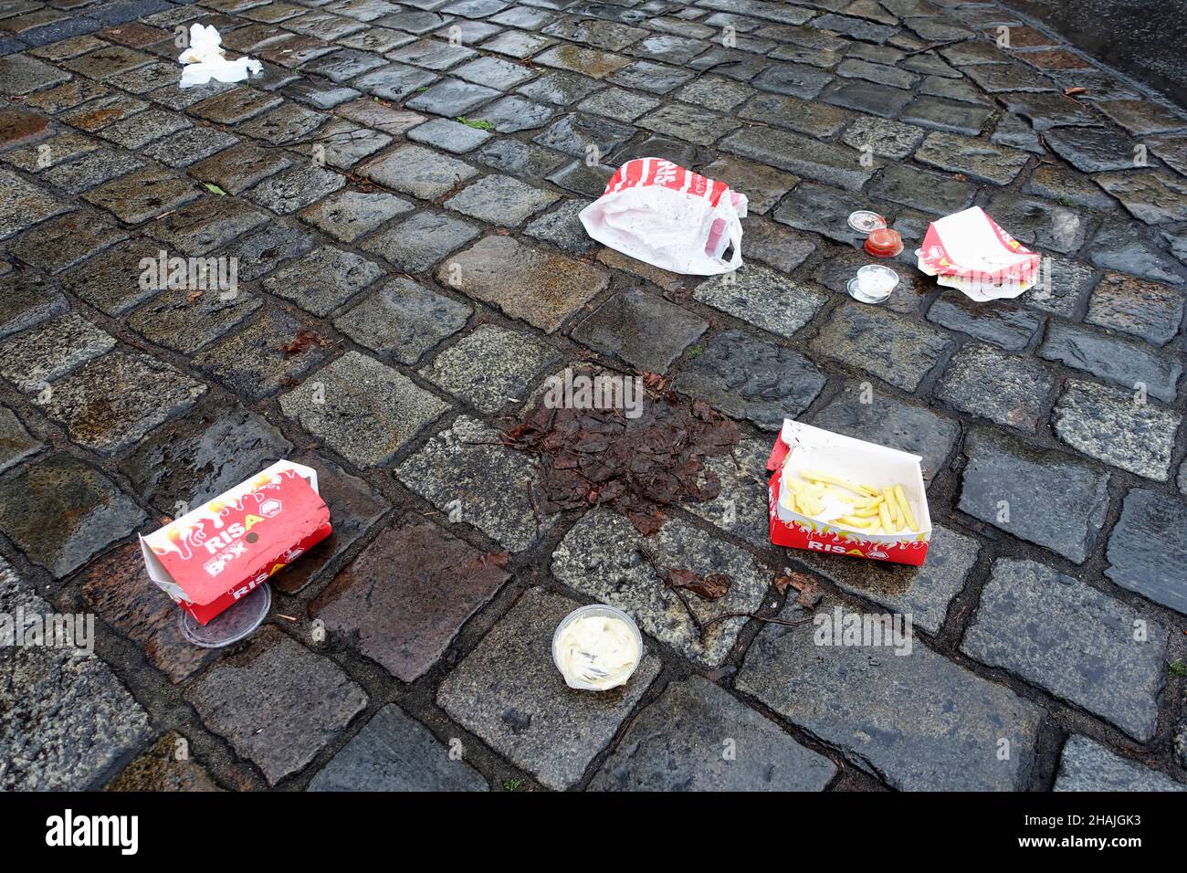Waste on the streets of Berlin Stock Photo - Alamy