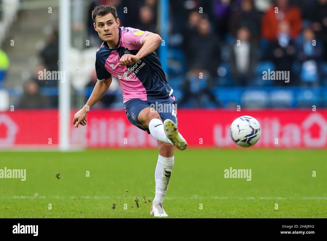 Coventry City's Michael Rose during the Sky Bet Championship match at ...