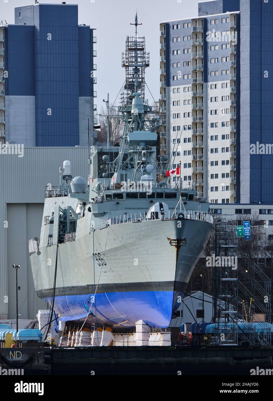 HMCS Montreal a Halifax-class frigate on synchrolift dry dock for ...