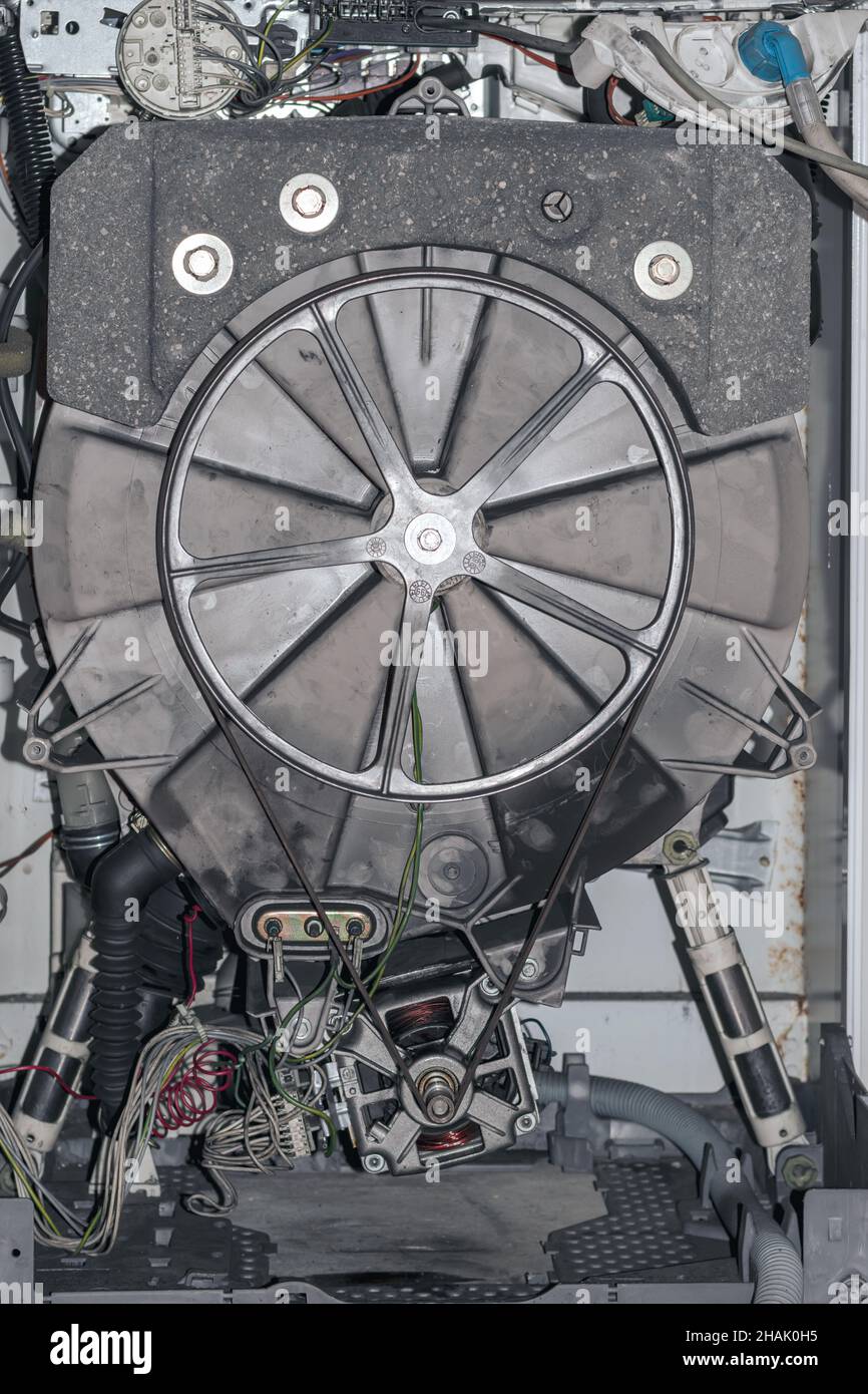 Open washing machine hi-res stock photography and images - Alamy