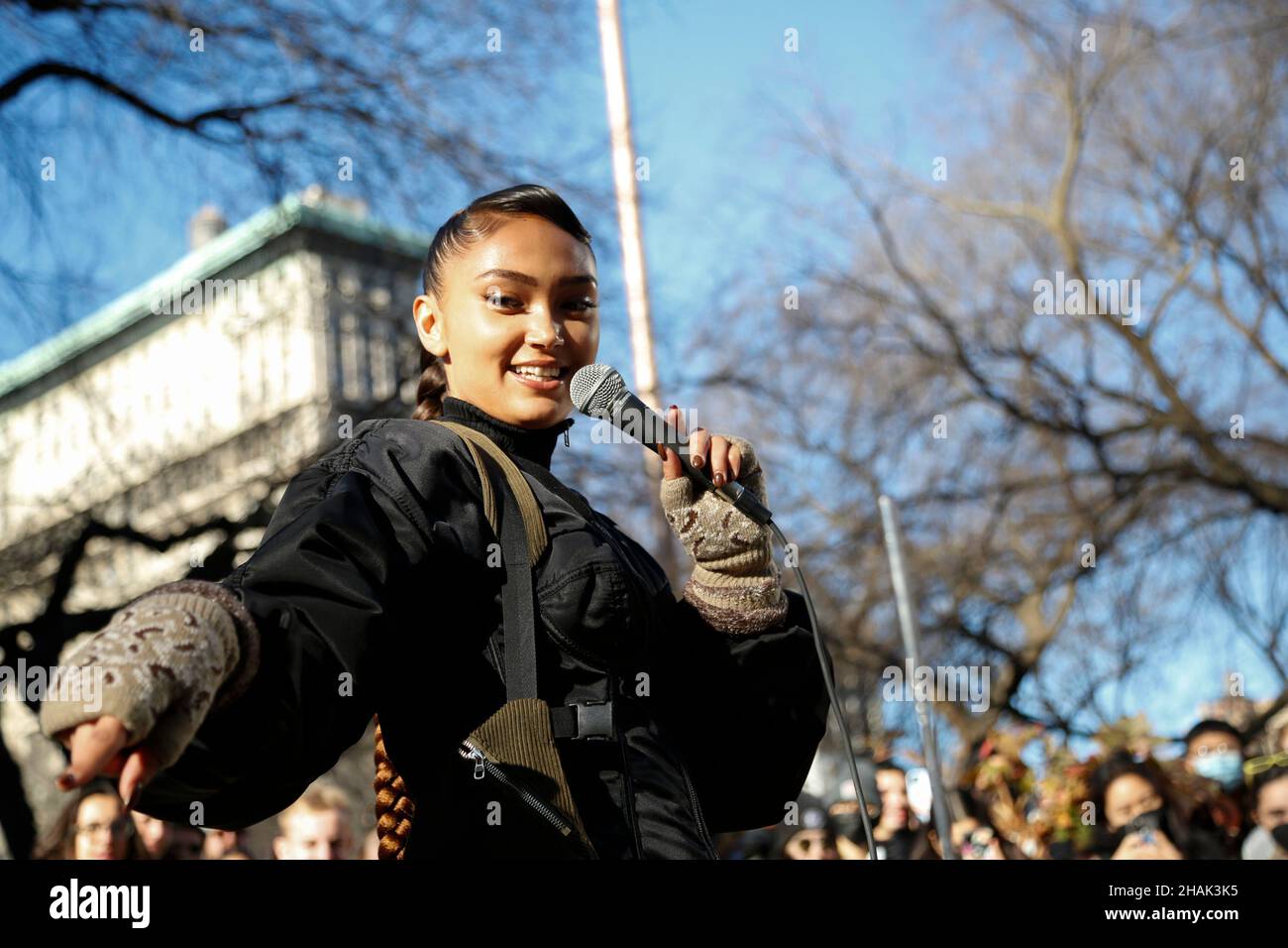 New York, New York, USA. 13th Dec 2021. British pop-star Joy Crookes ...