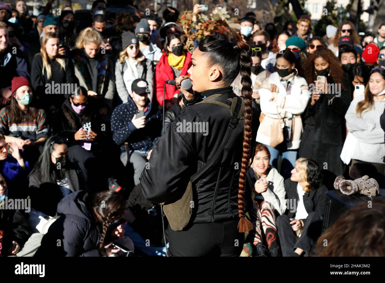 New York, New York, USA. 13th Dec 2021. British pop-star Joy Crookes ...