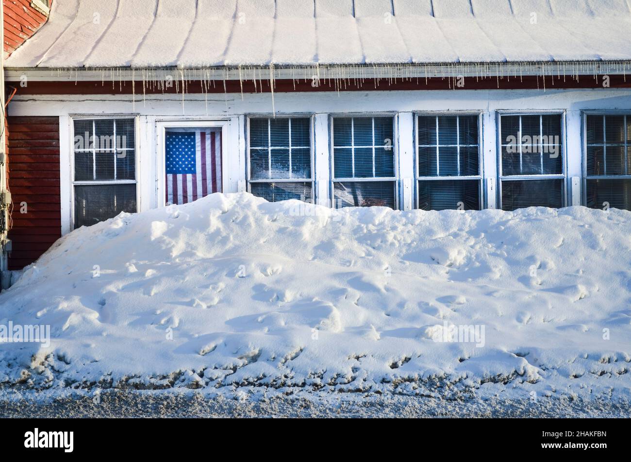 American flag in snow hi-res stock photography and images - Alamy