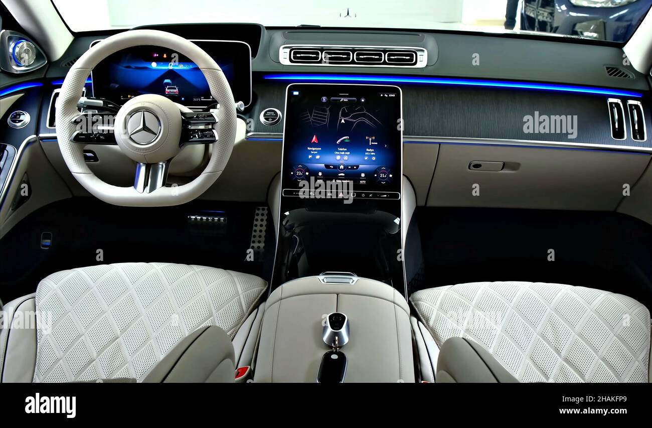 Mercedes Maybach S Class - Luxurious, Comfortable And Modern Car ...