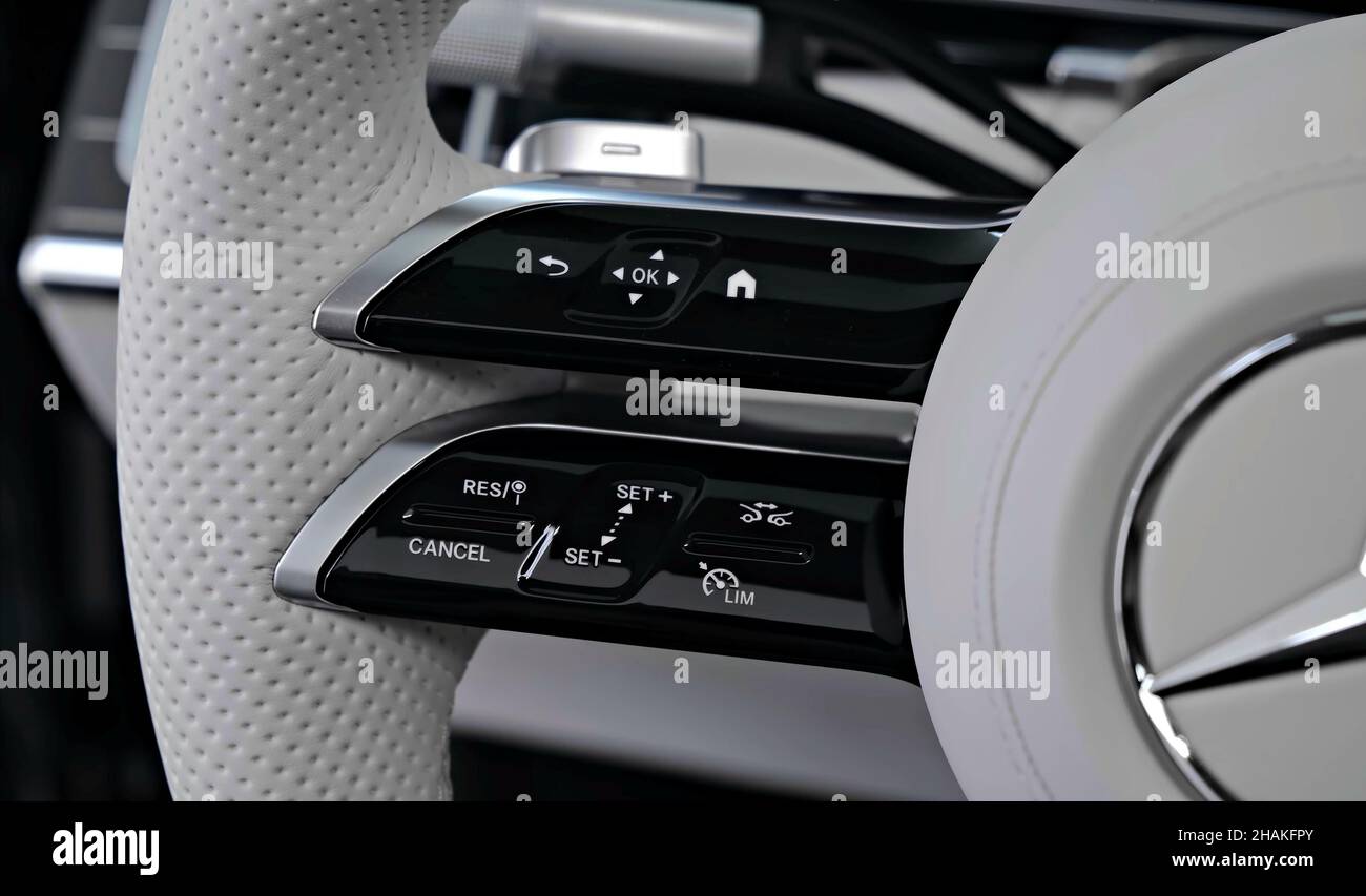 Mercedes Maybach S Class - Luxurious, Comfortable And Modern Car ...