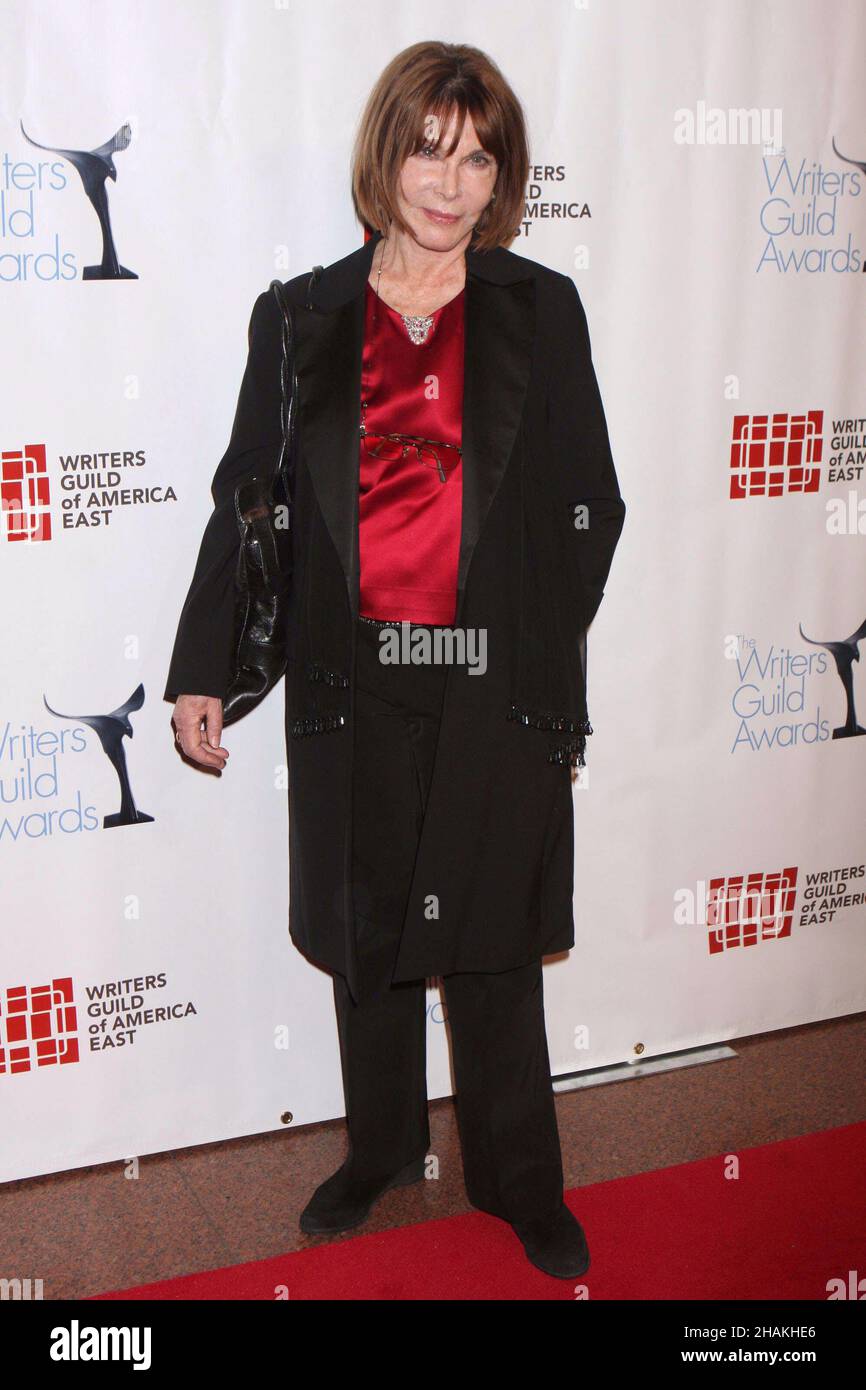Lee Grant attends The 63rd Annual Writers Guild Awards at the AXA ...