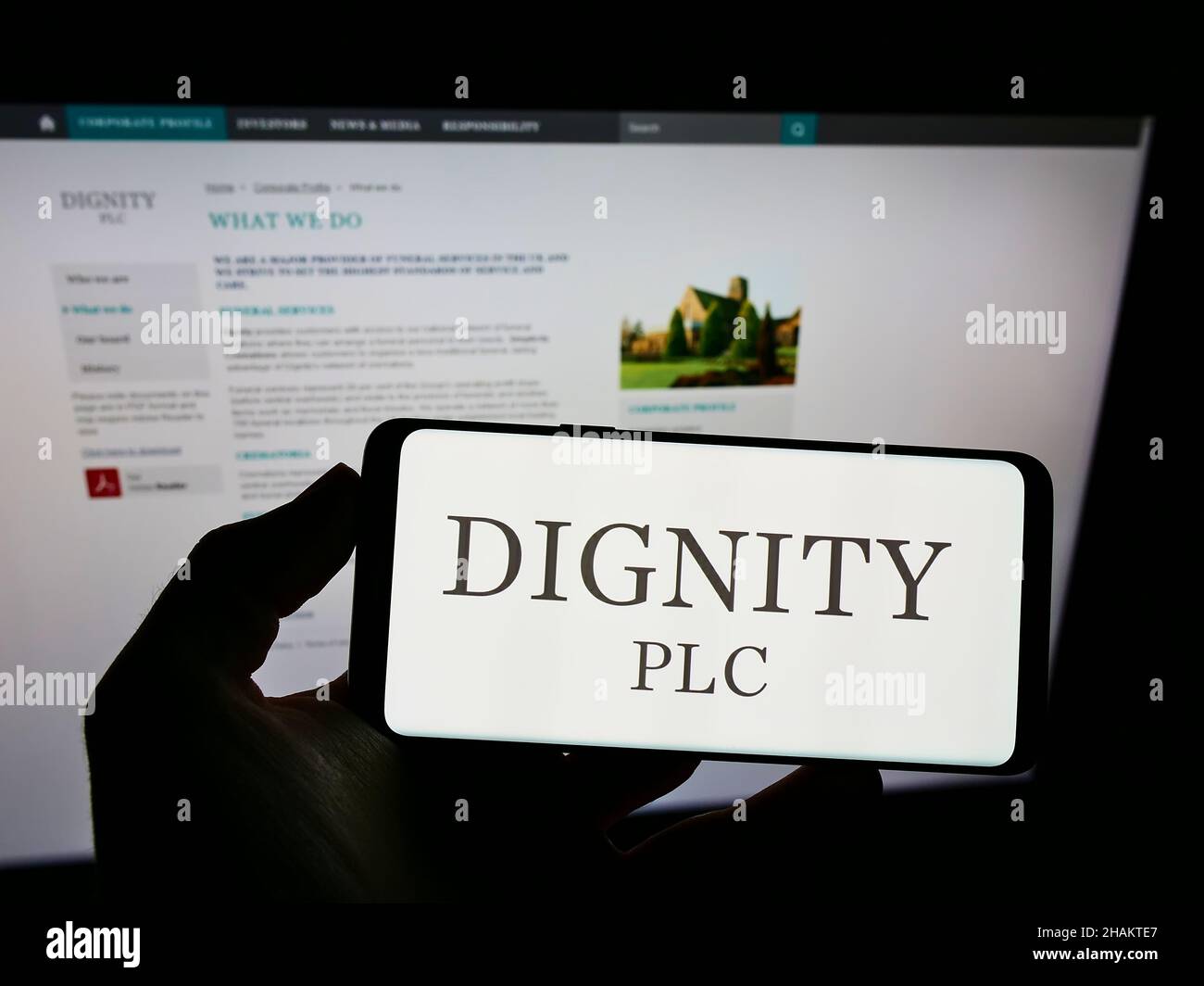 Dignity plc hi-res stock photography and images - Alamy