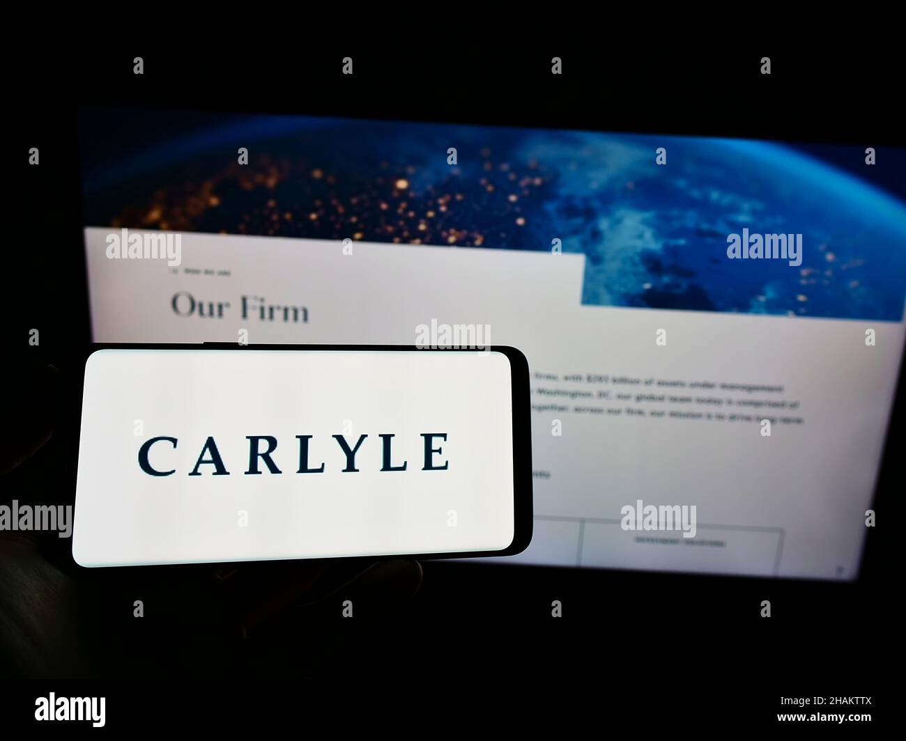 Carlyle logo hi-res stock photography and images - Alamy