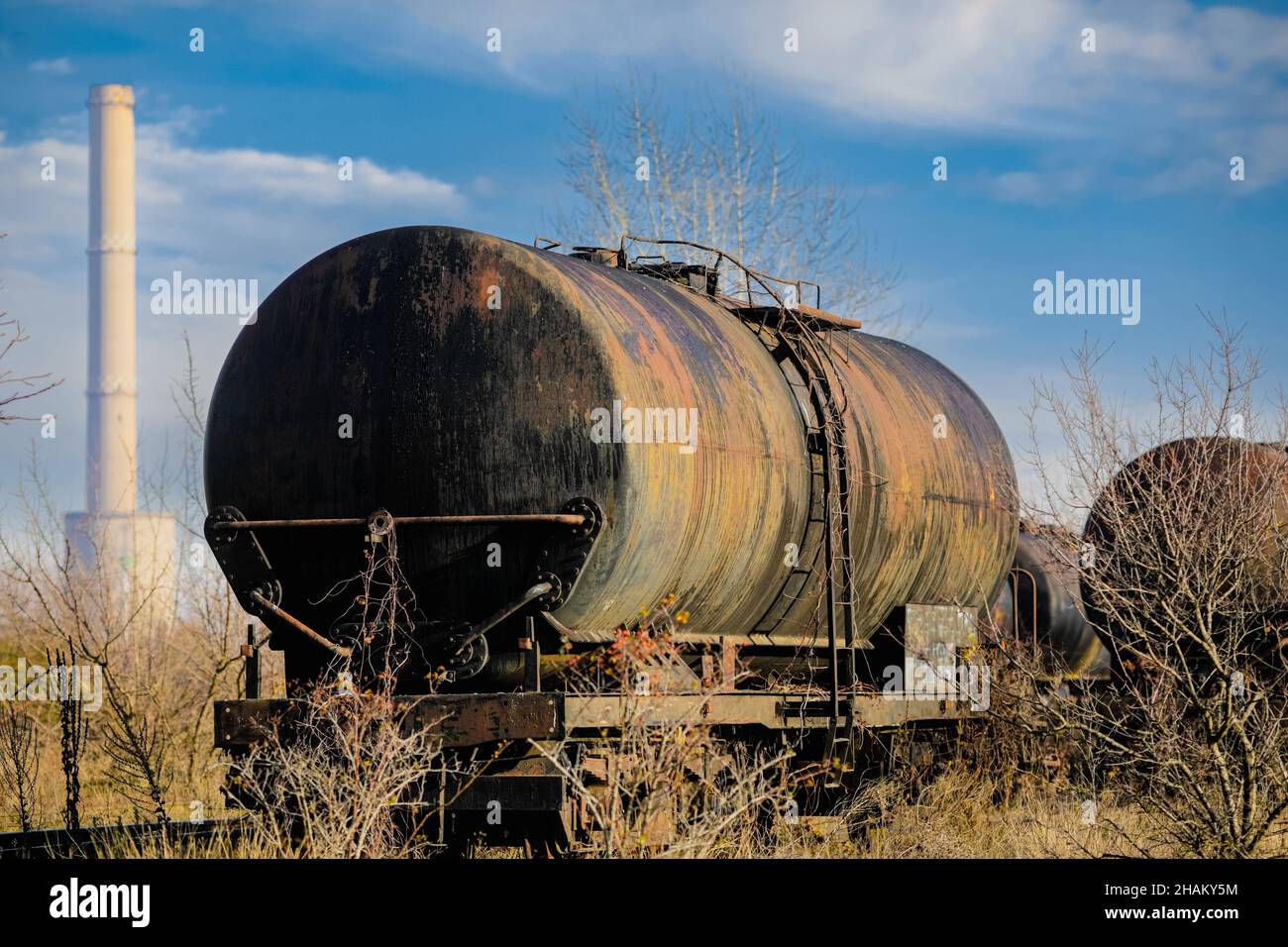 Petroleum road fuel tankers hi-res stock photography and images - Alamy