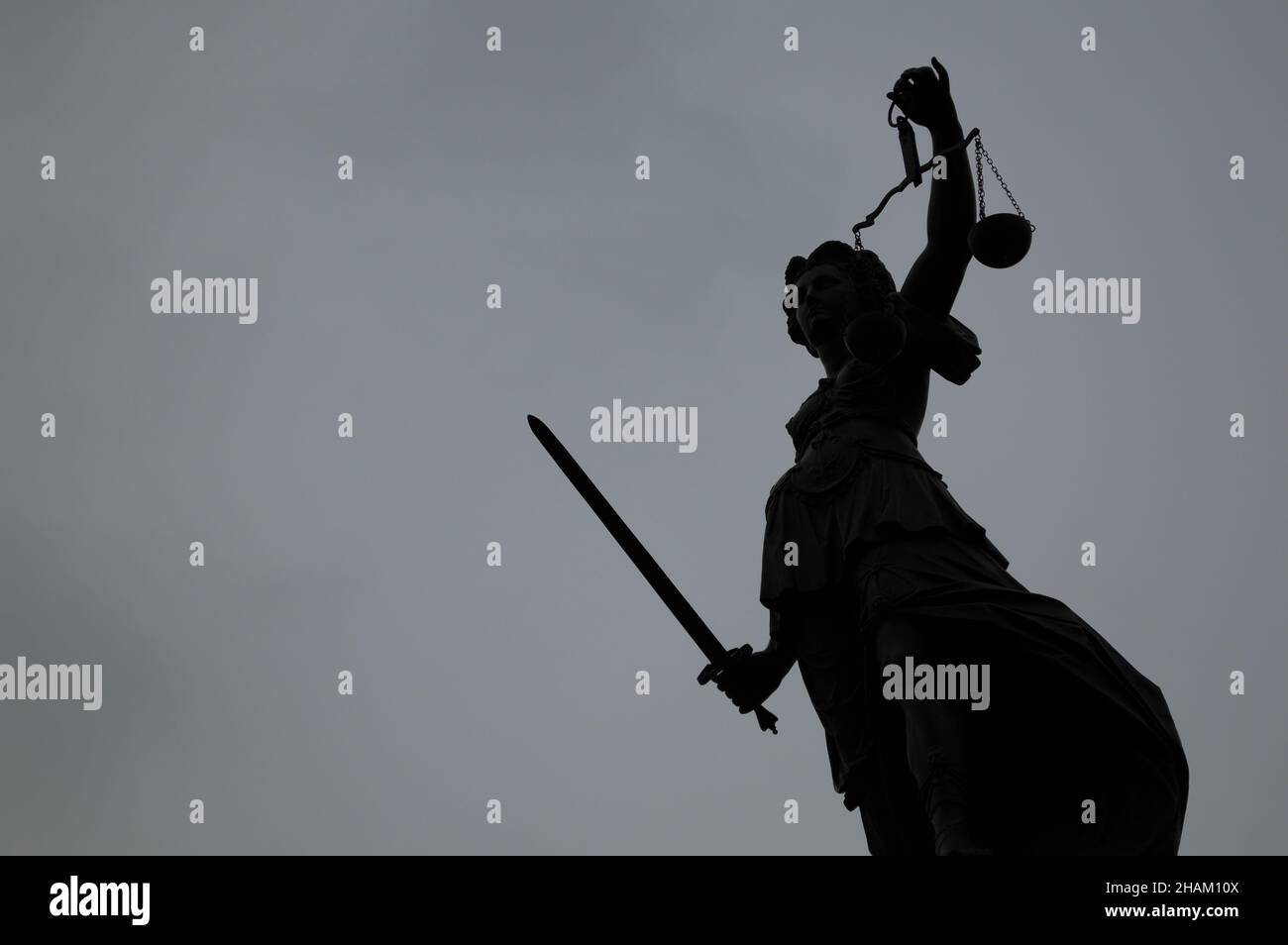 Frankfurt Am Mai, Germany. 09th Nov, 2021. The figure of Justitia, the ...