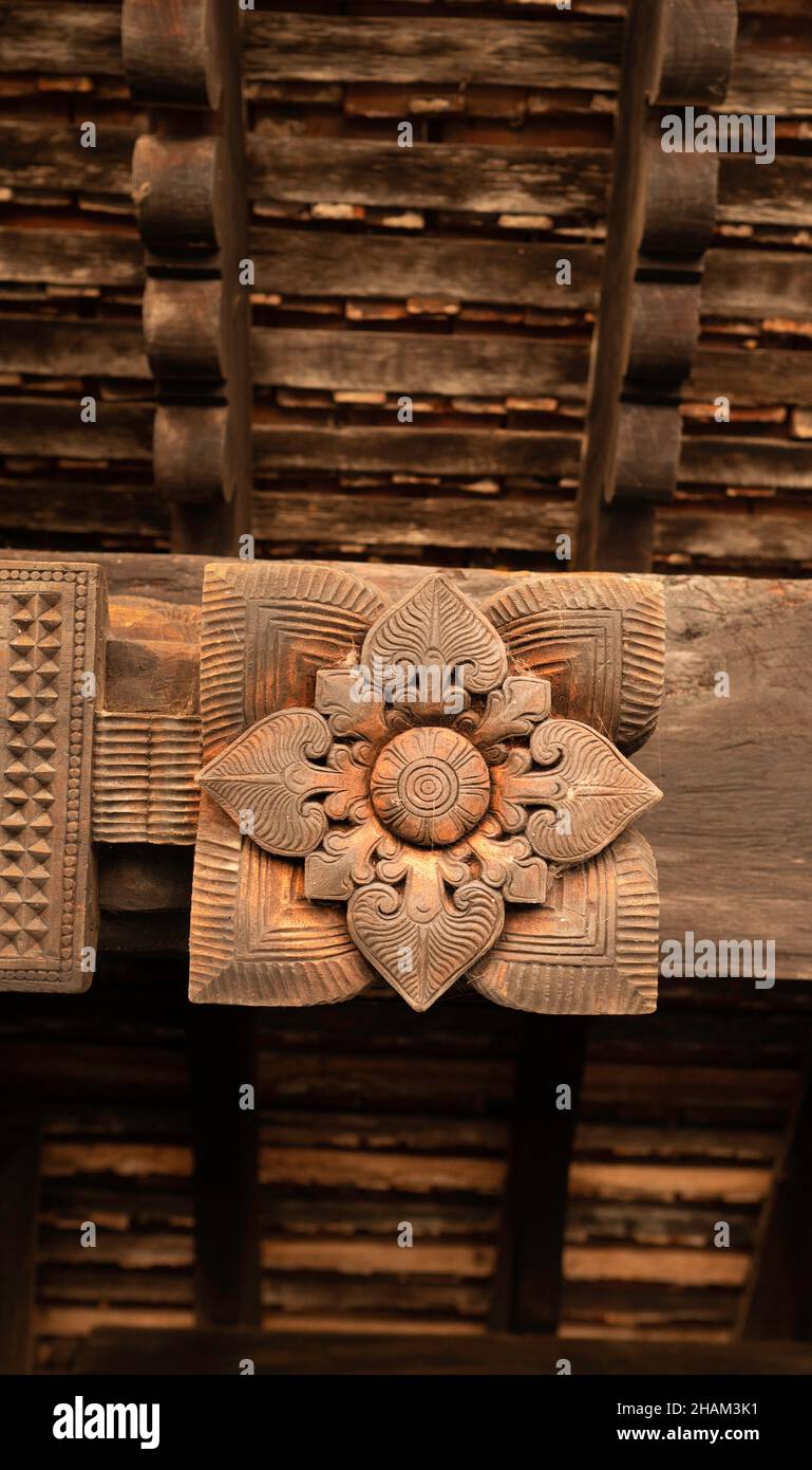 Traditional wood carvings of Embekka Devalaya , Embekka Devalaya was ...