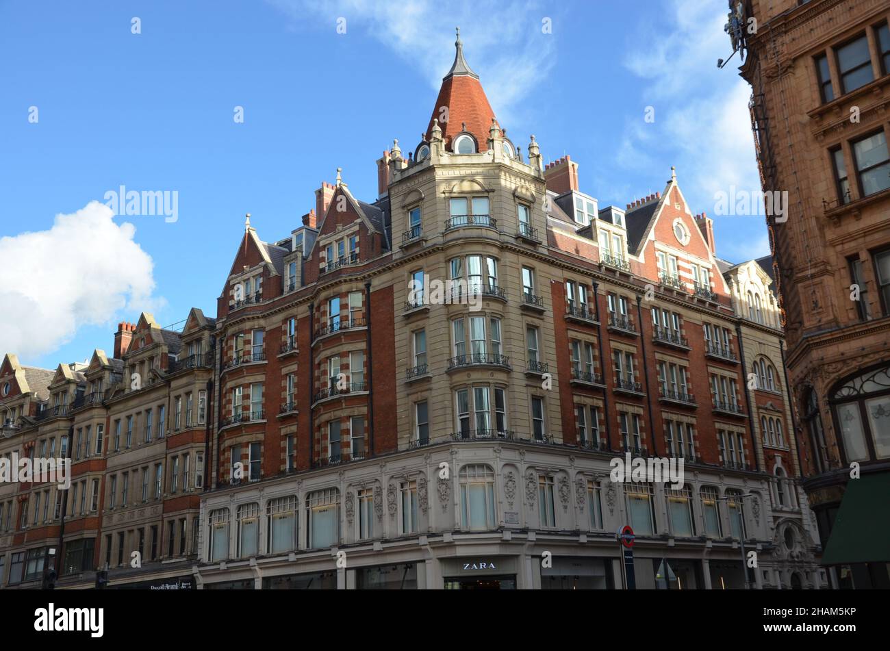 A stroll through the beautiful, medieval boroughs of Chelsea and ...