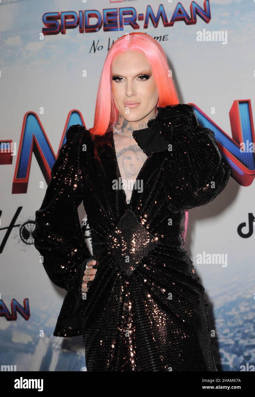 Los Angeles, CA. 13th Dec, 2021. Jeffree Star at arrivals for SPIDER ...