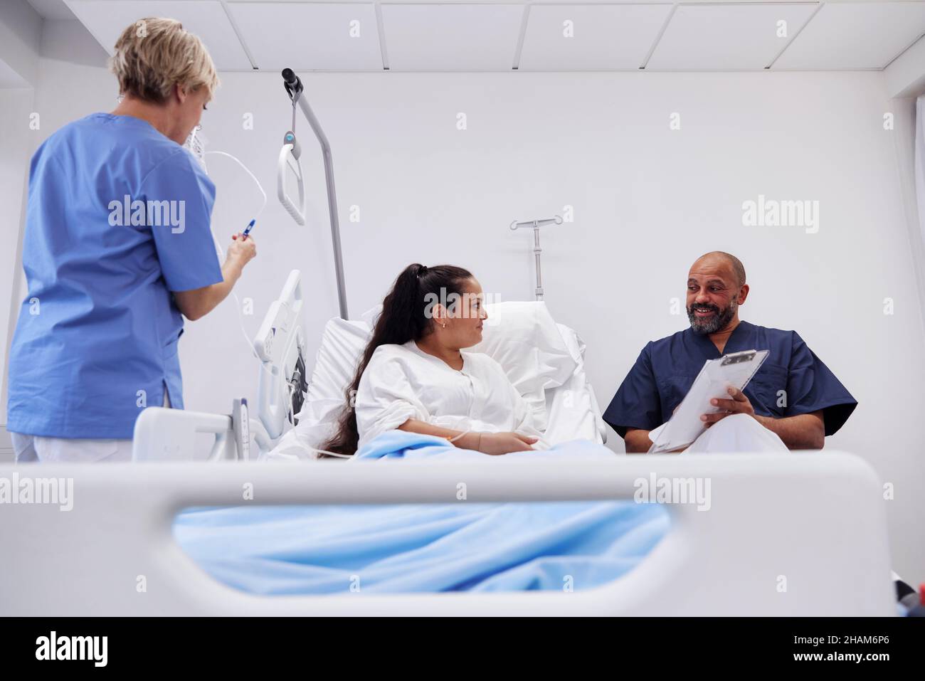 Indian nurses hi-res stock photography and images - Alamy
