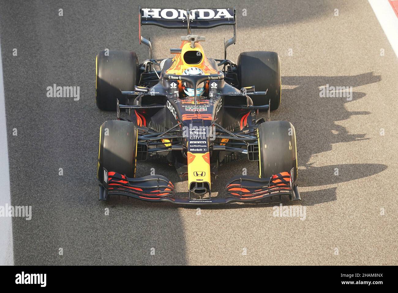 14.12.2021, Yas Marina Circuit, Abu Dhabi, Formula 1 test drives, in ...