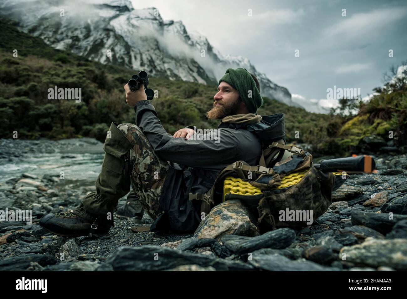 Hunter view hi-res stock photography and images - Alamy