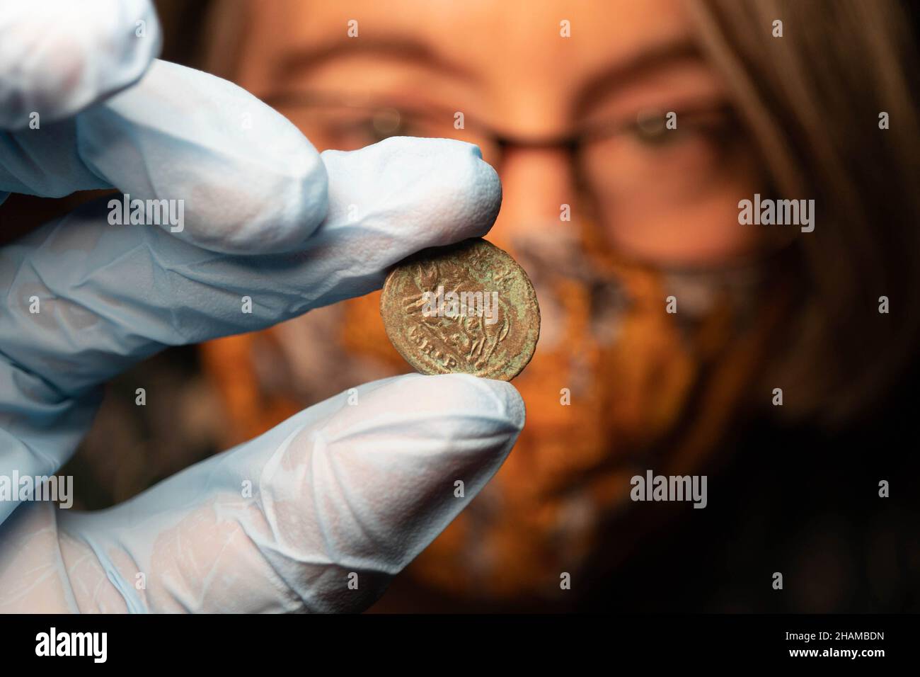 Romulus remus coin hi-res stock photography and images - Alamy