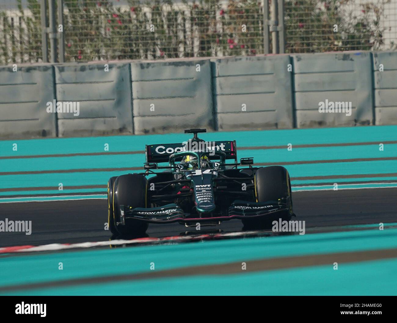 14.12.2021, Yas Marina Circuit, Abu Dhabi, Formula 1 test drives, in ...