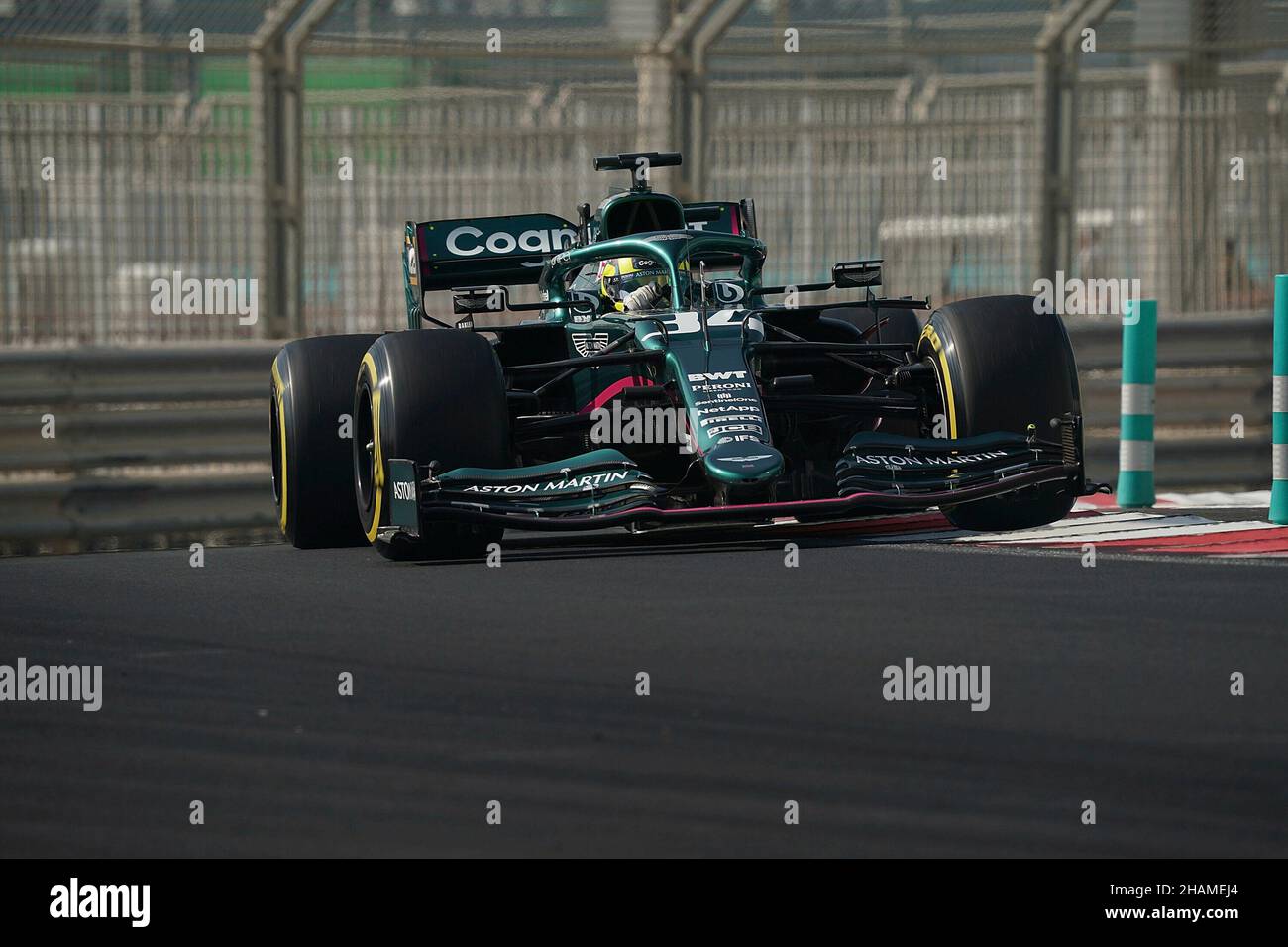 14.12.2021, Yas Marina Circuit, Abu Dhabi, Formula 1 test drives, in ...