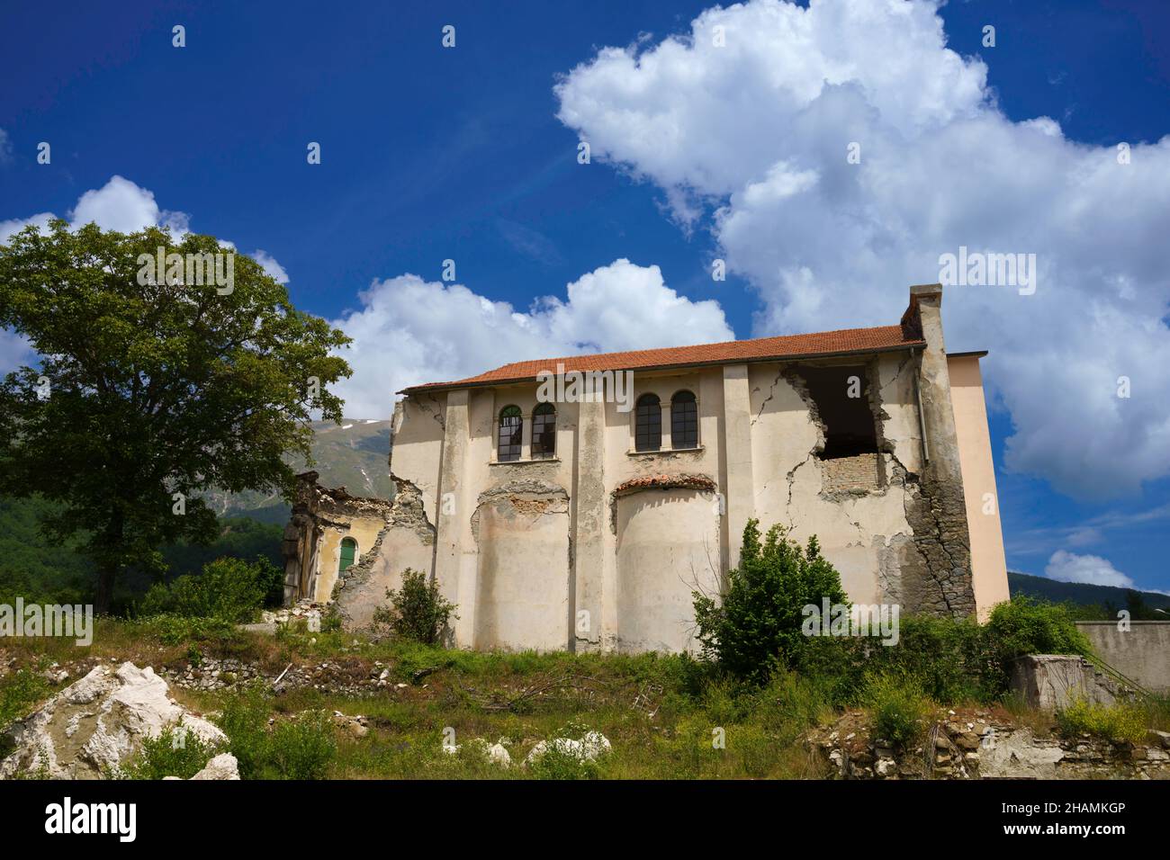 Arquata del Tronto, old village damaged by earthquake in Ascoli Piceno ...
