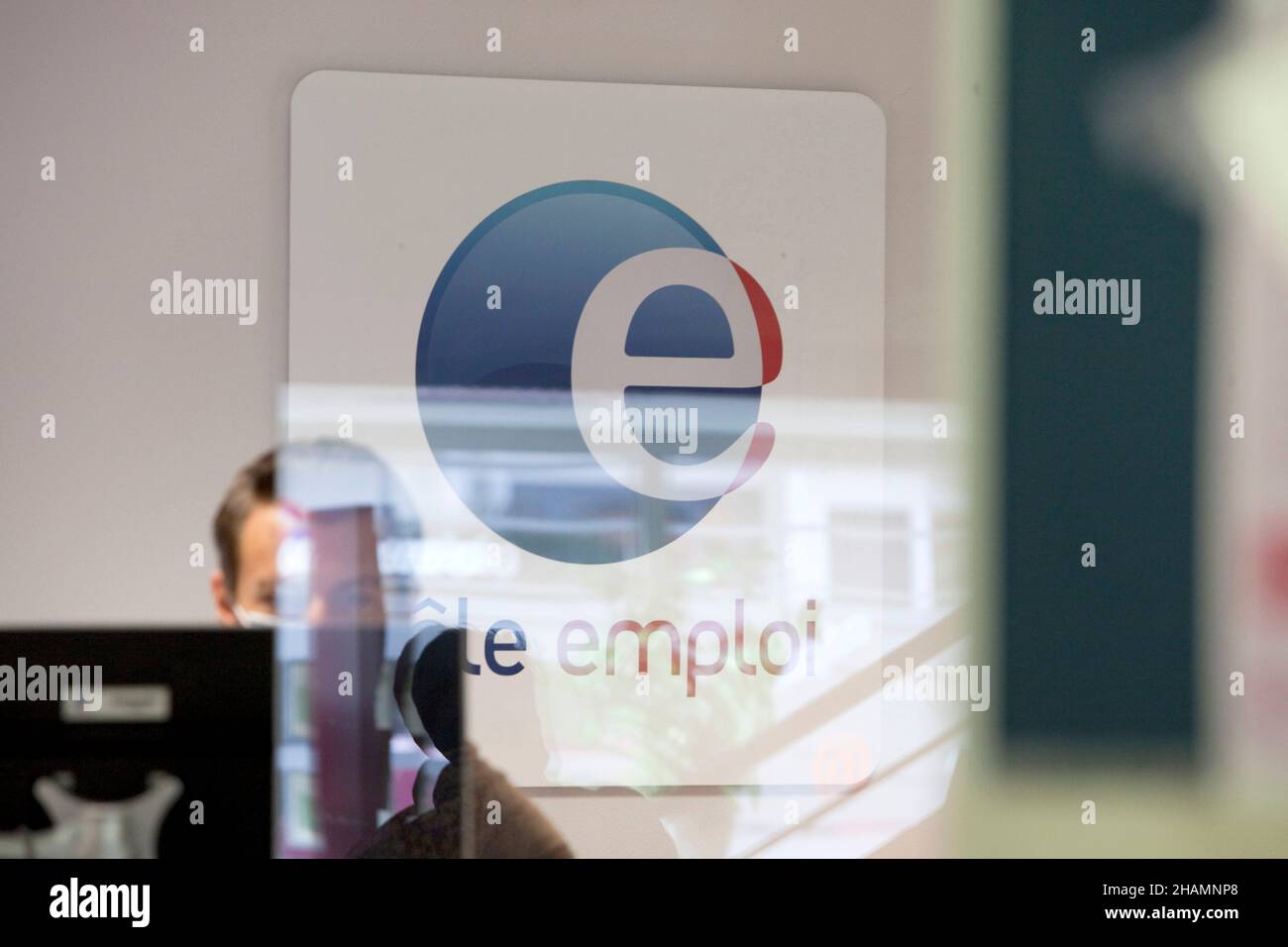 Job centre ÒPole emploiÓ in Gap (south-eastern France). Employee at the ...